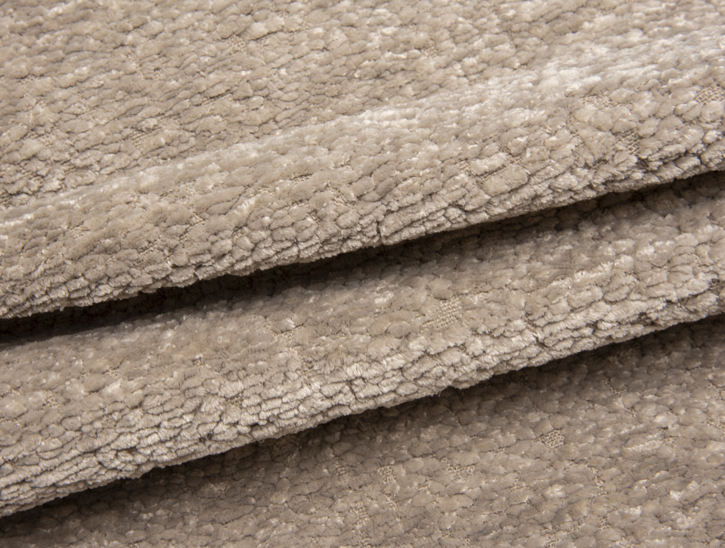 Plushy: Putty | HOLLY HUNT