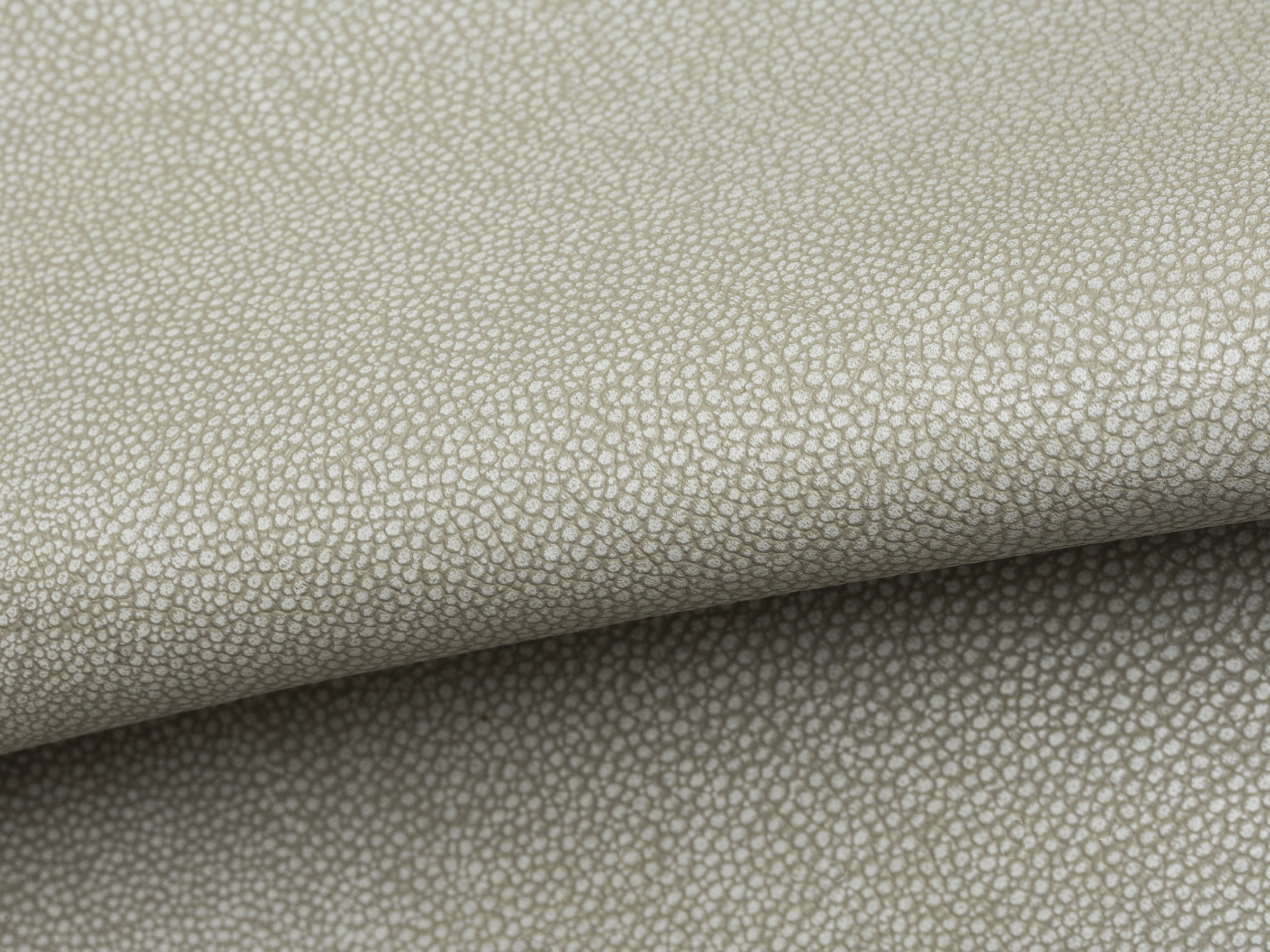 Stingray: Sea Glass | HOLLY HUNT