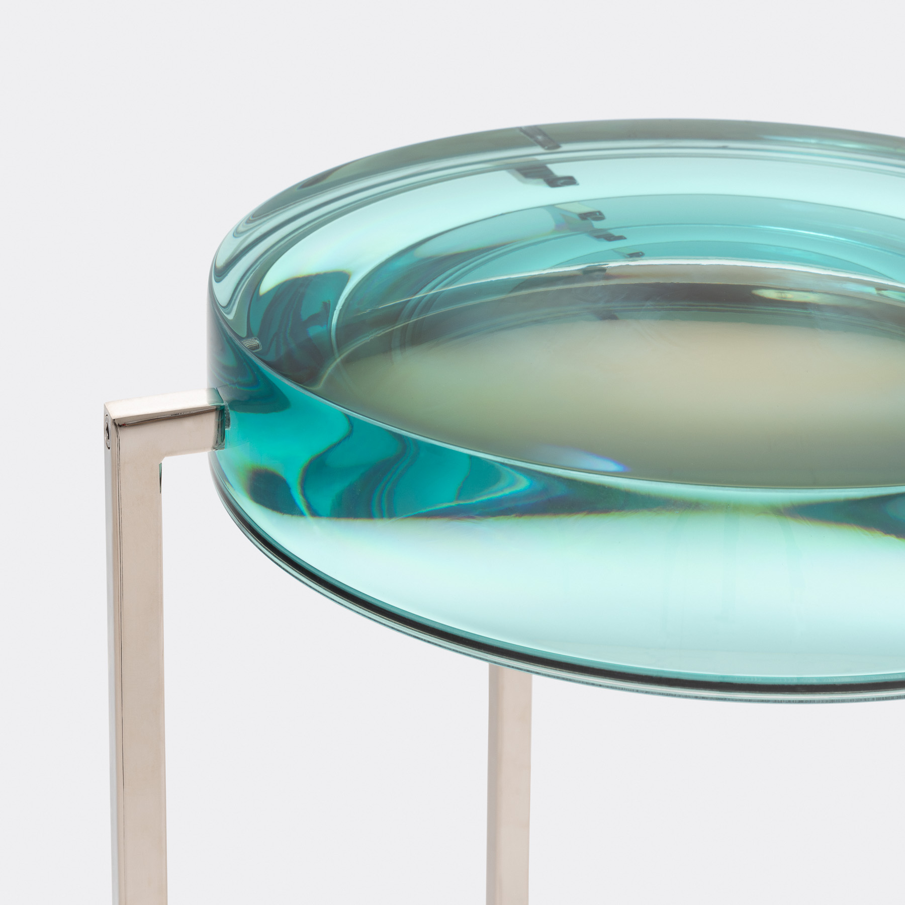 Lens Table | HOLLY HUNT