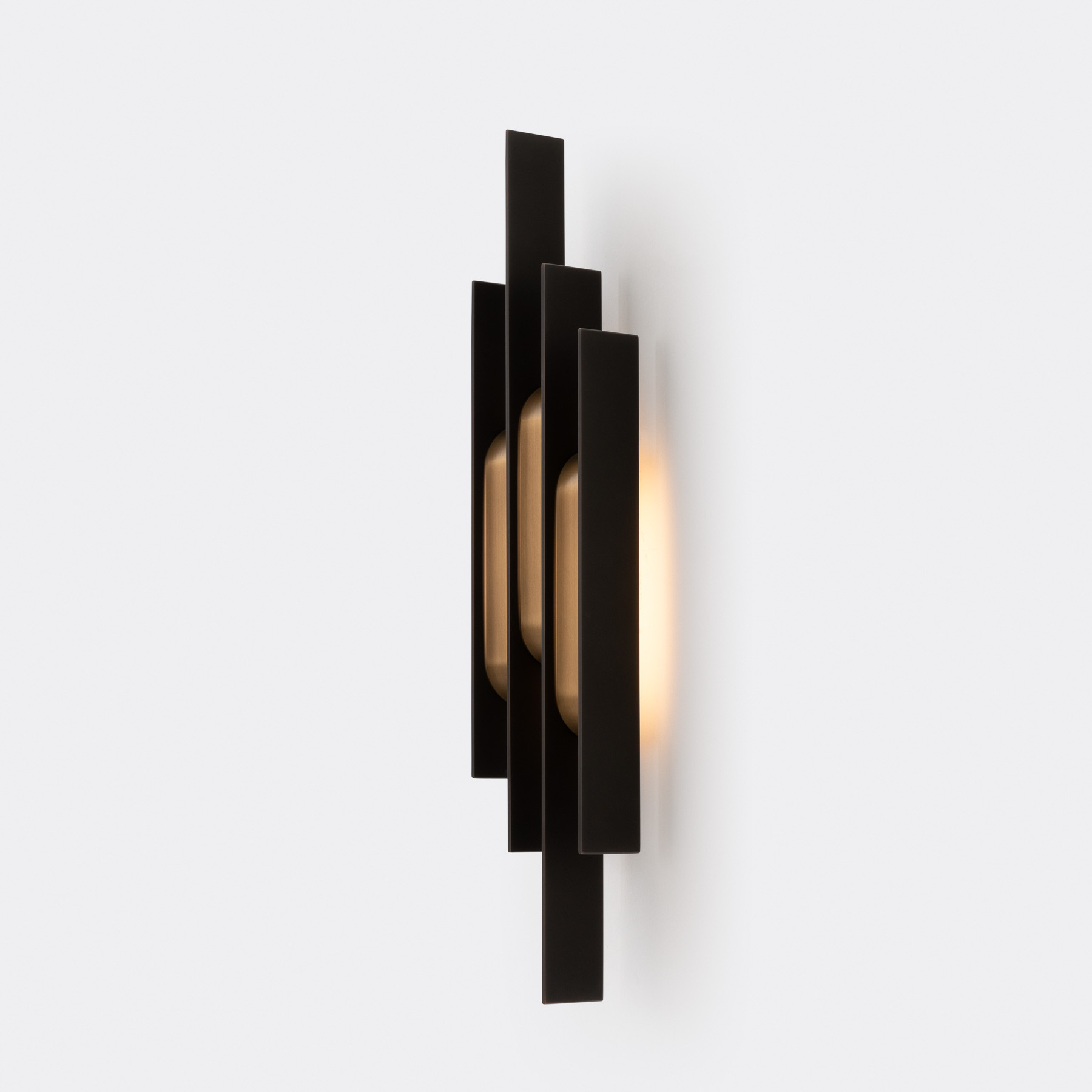 Meridian Sconce | HOLLY HUNT