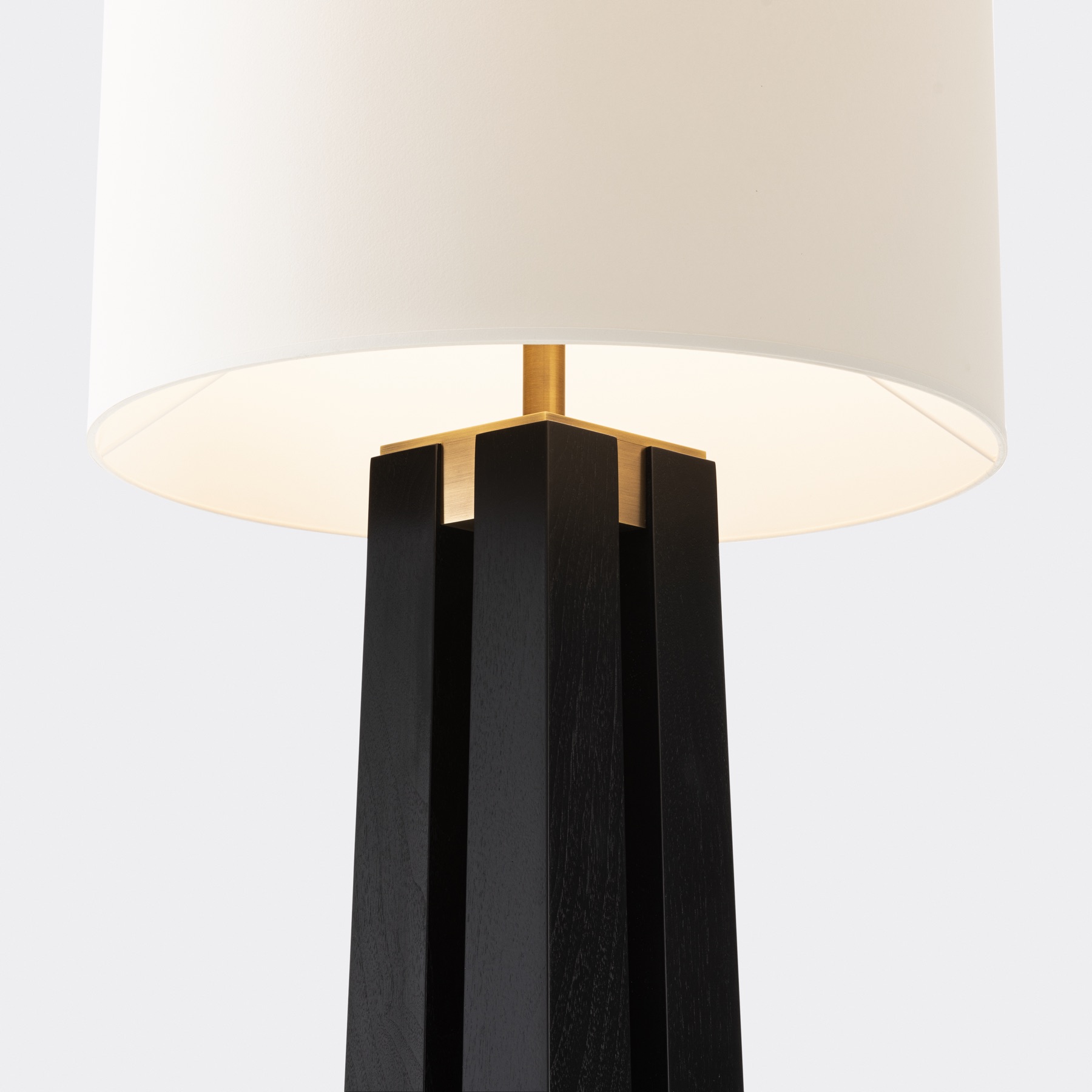 Sequoia Floor Lamp | HOLLY HUNT