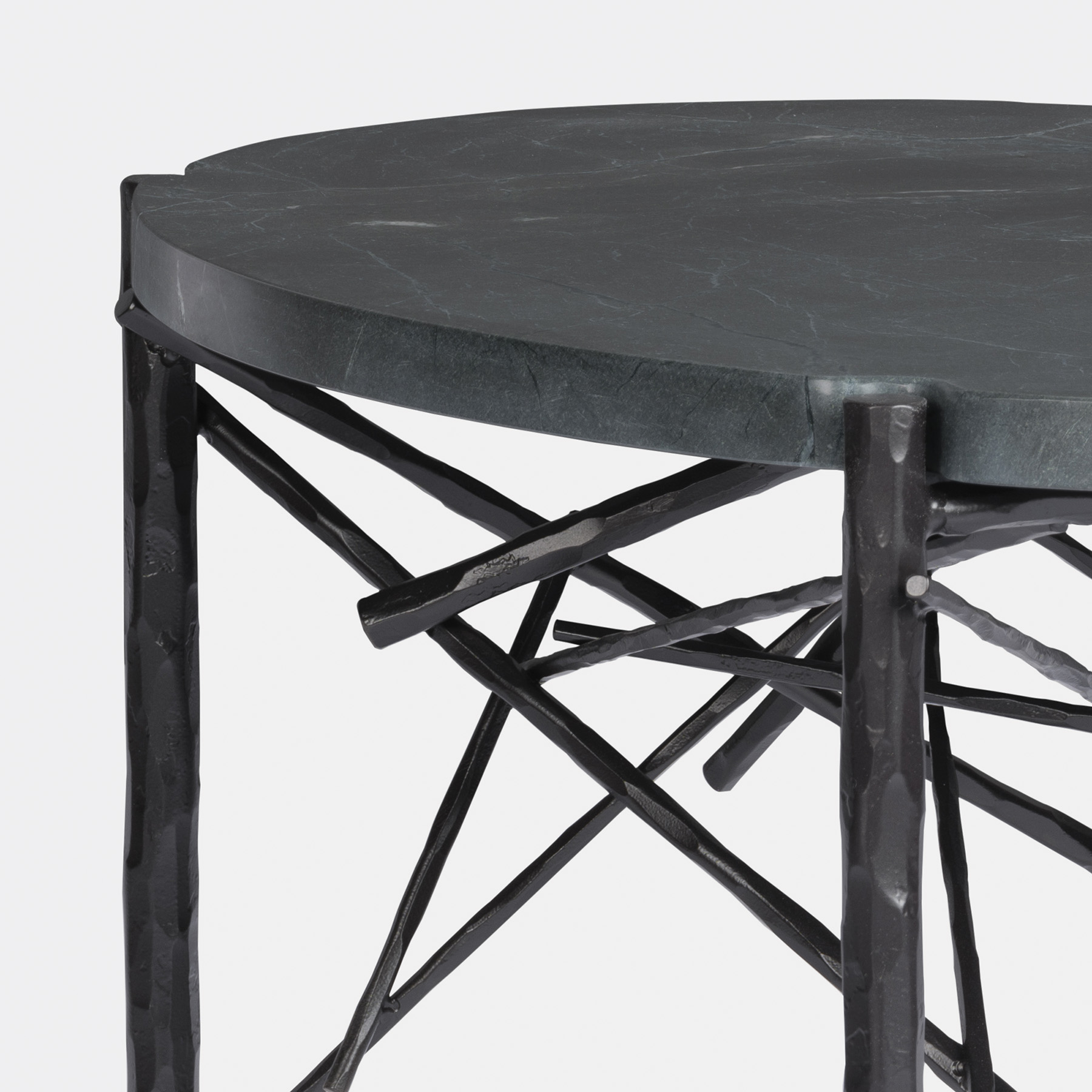 Nido Side Table | HOLLY HUNT
