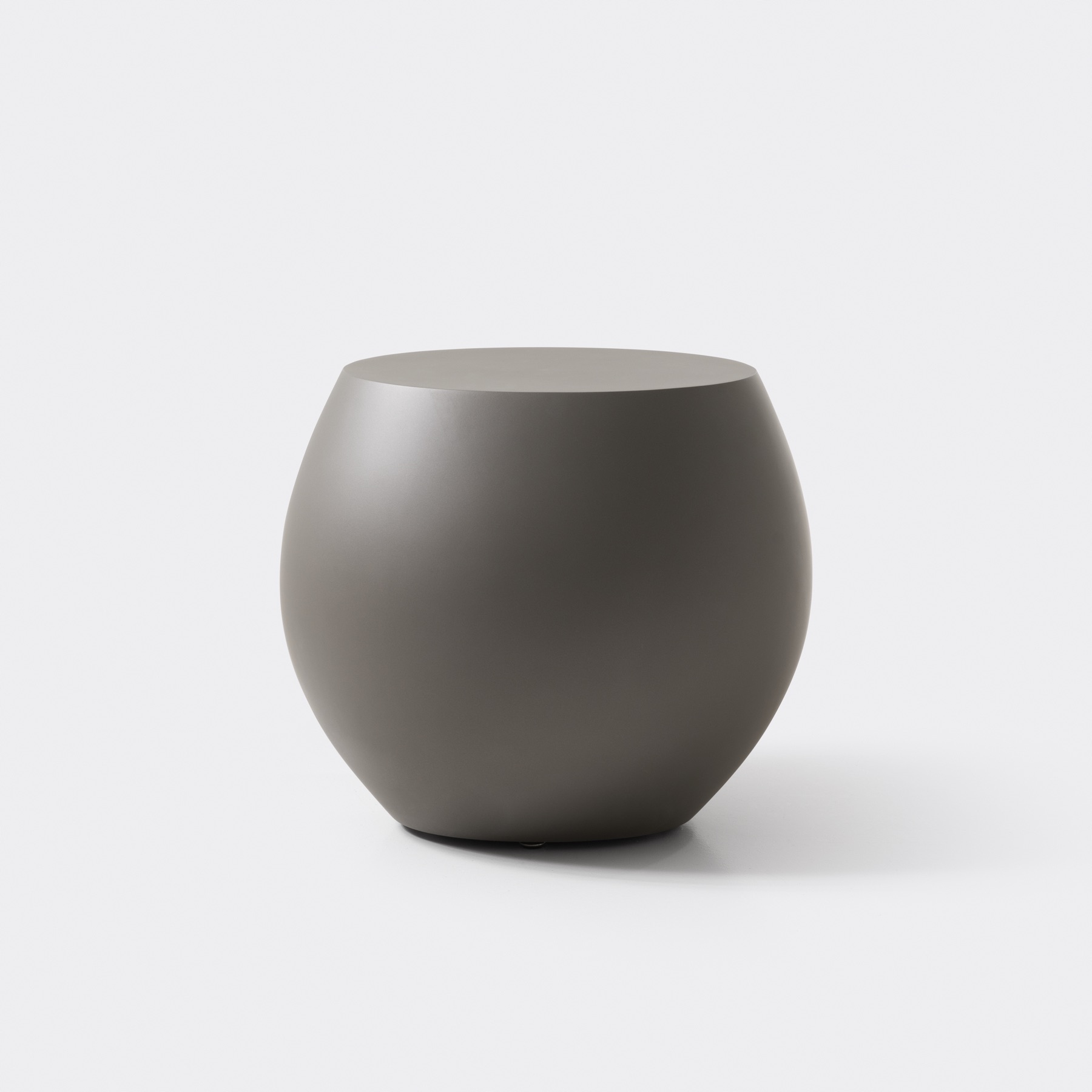 Plateau Side Table | HOLLY HUNT