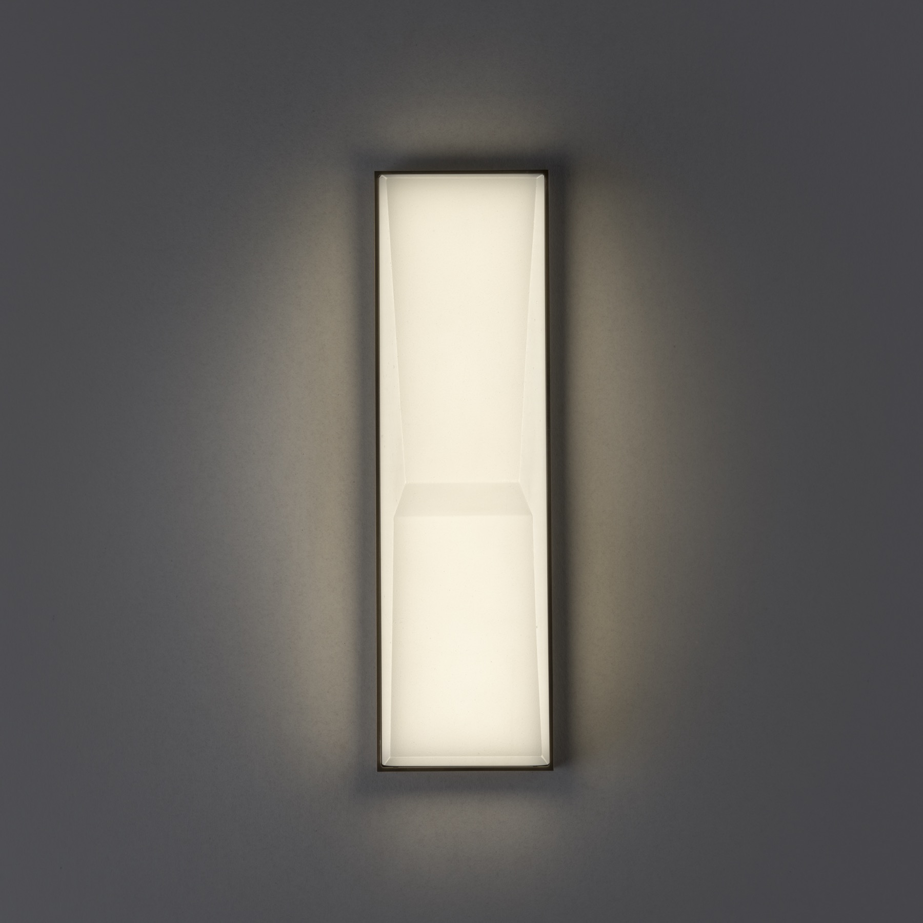 Prism Sconce | HOLLY HUNT