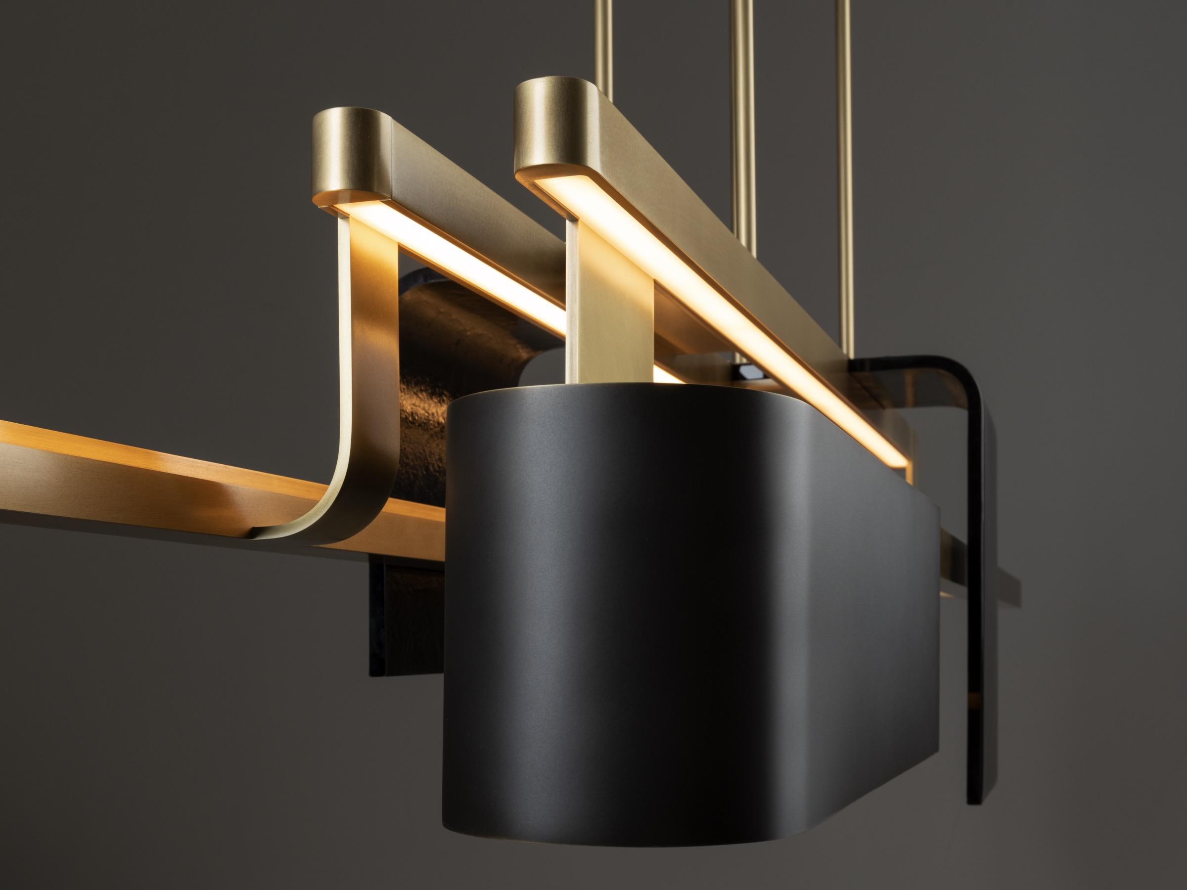 Strata Chandelier | HOLLY HUNT