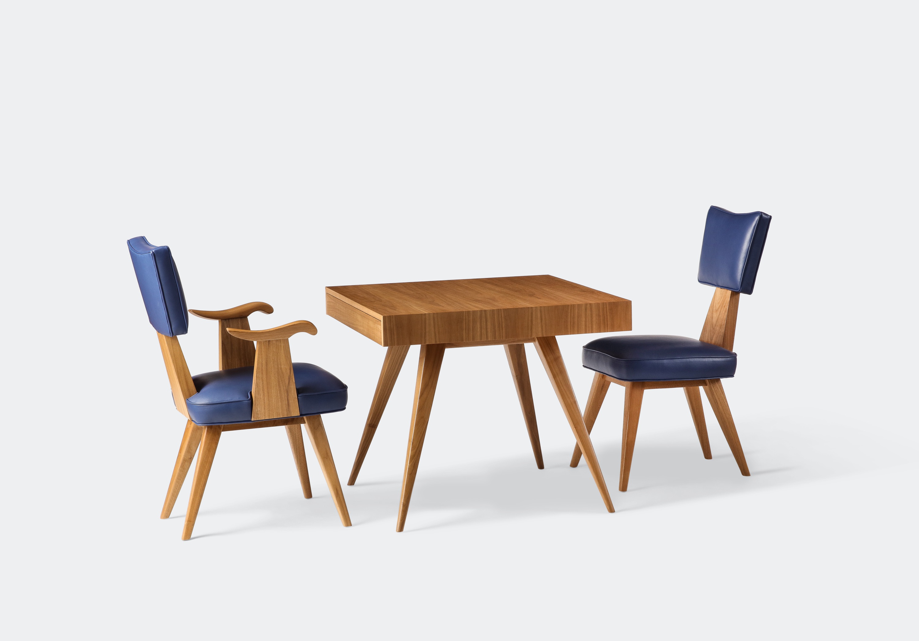 First Arm Chair | HOLLY HUNT