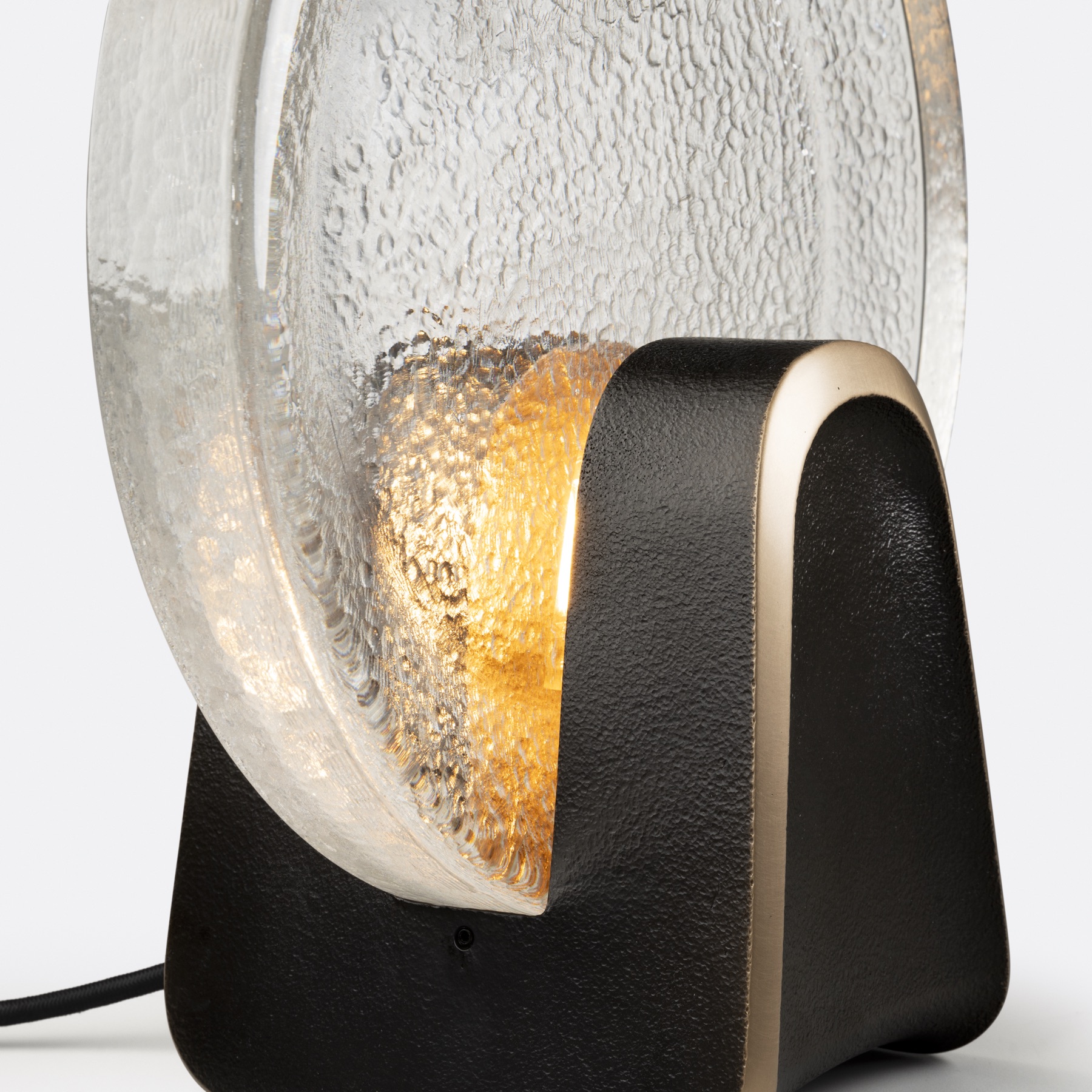 Ingot Lantern | HOLLY HUNT