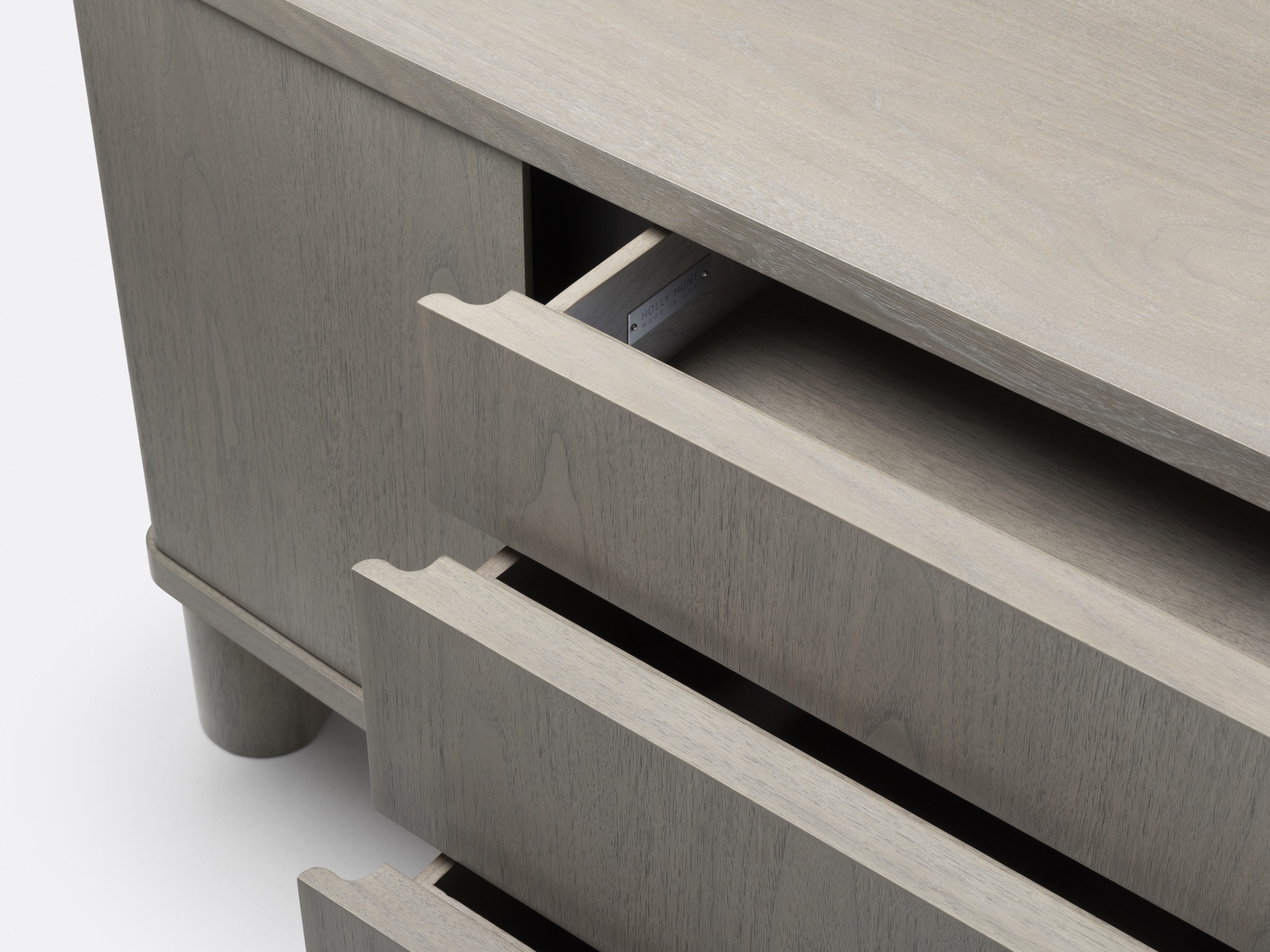 Douro Cabinet | HOLLY HUNT