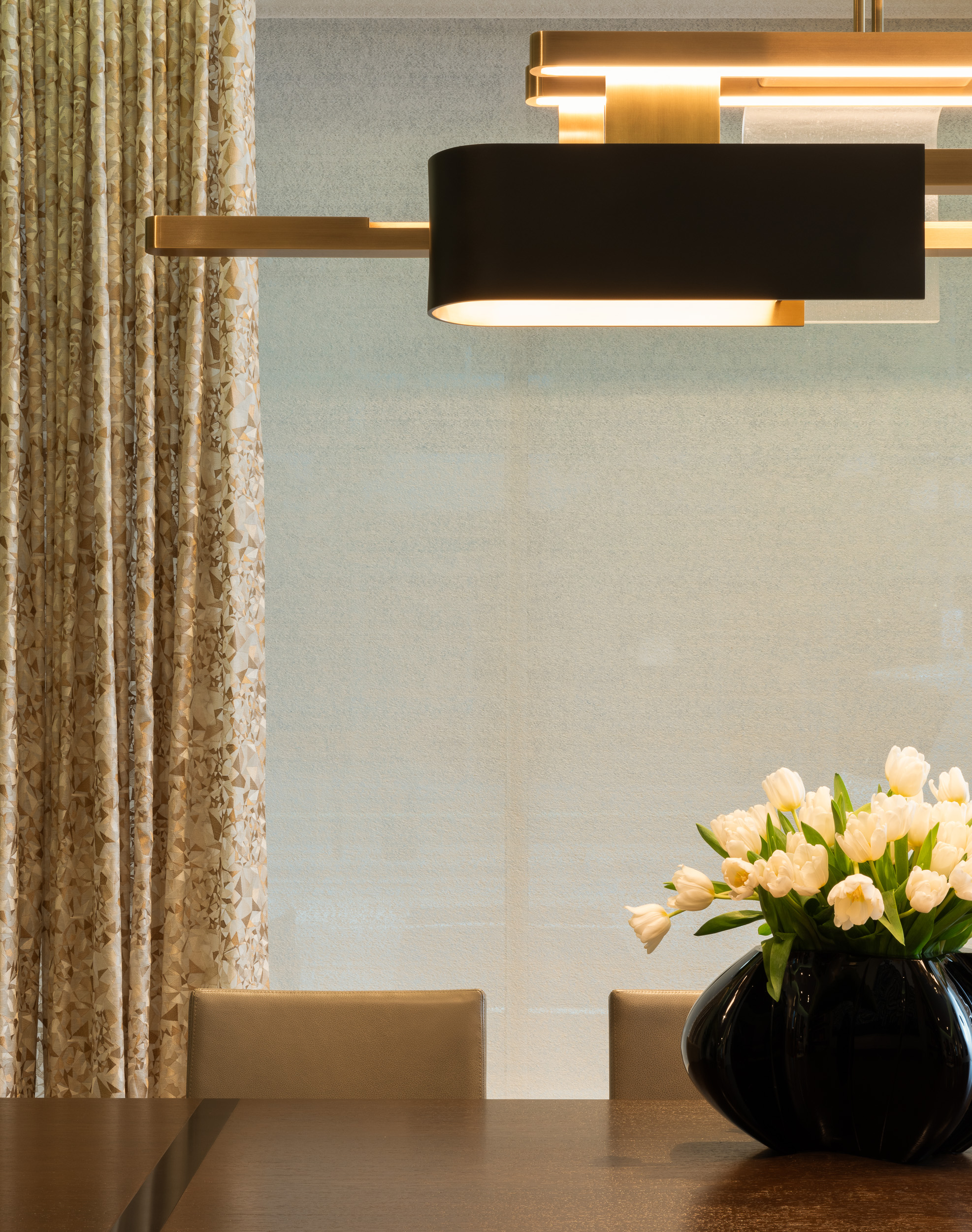 Strata Chandelier | HOLLY HUNT