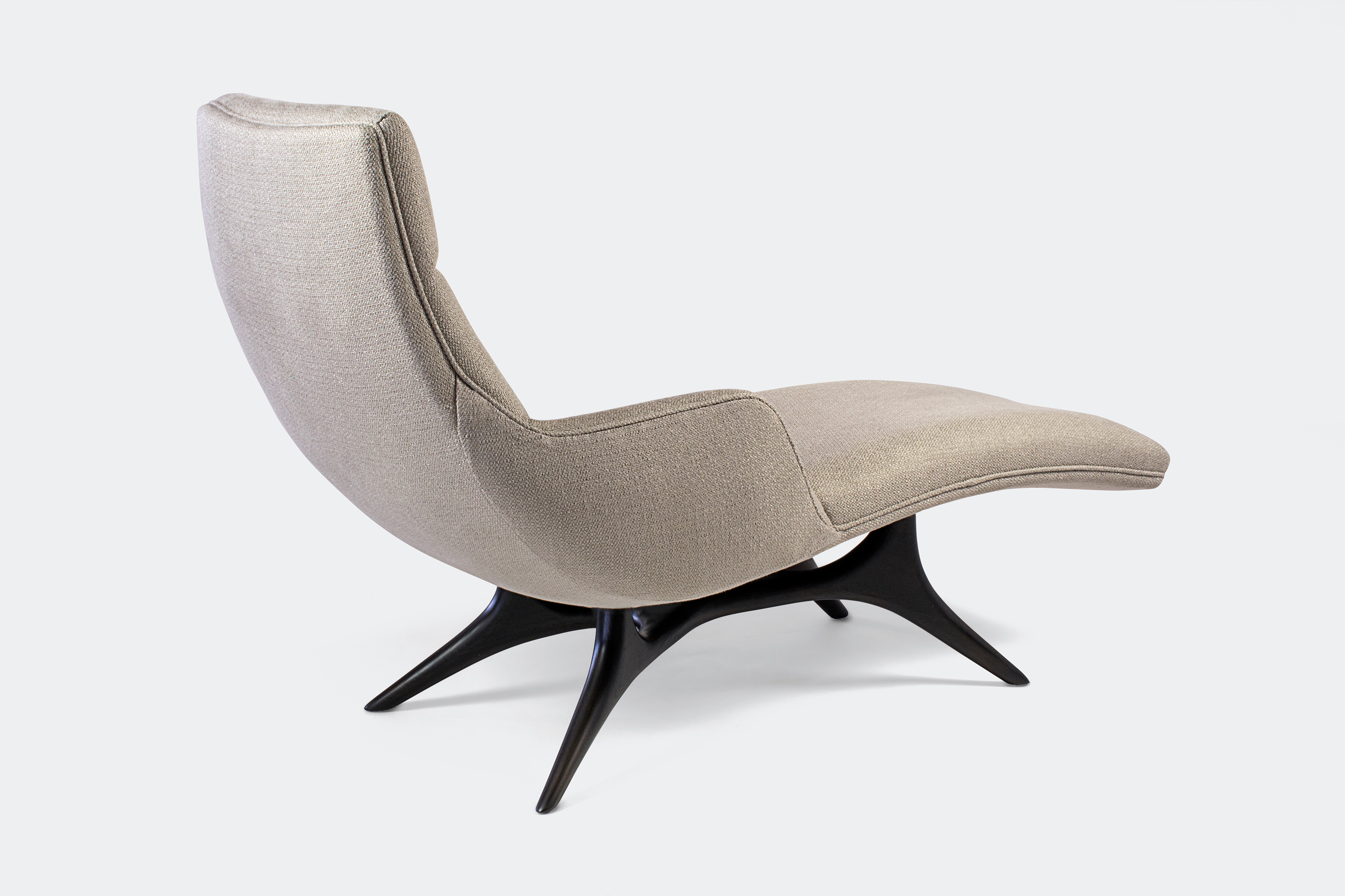 Erica Chaise | HOLLY HUNT