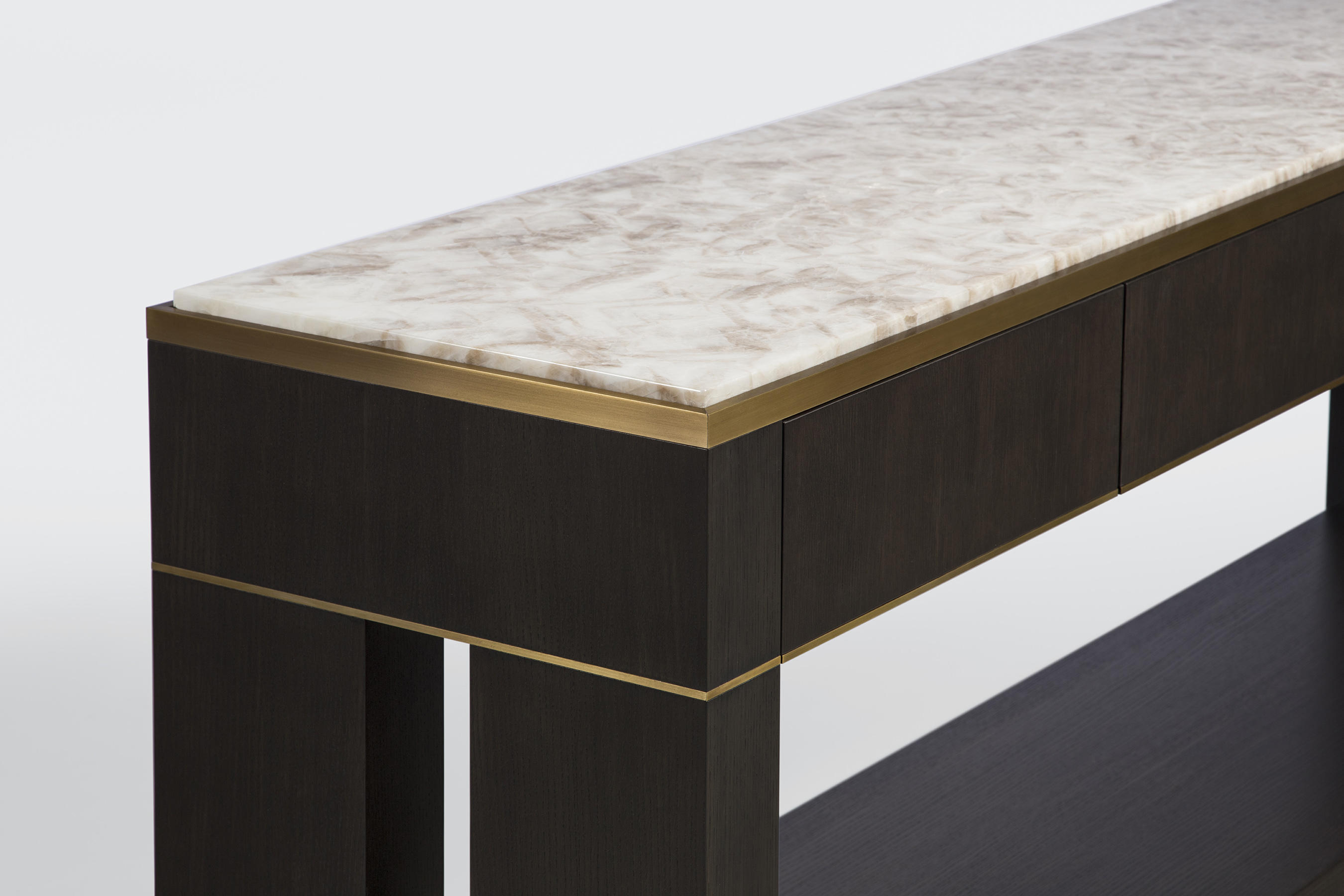 Ghost Console | HOLLY HUNT