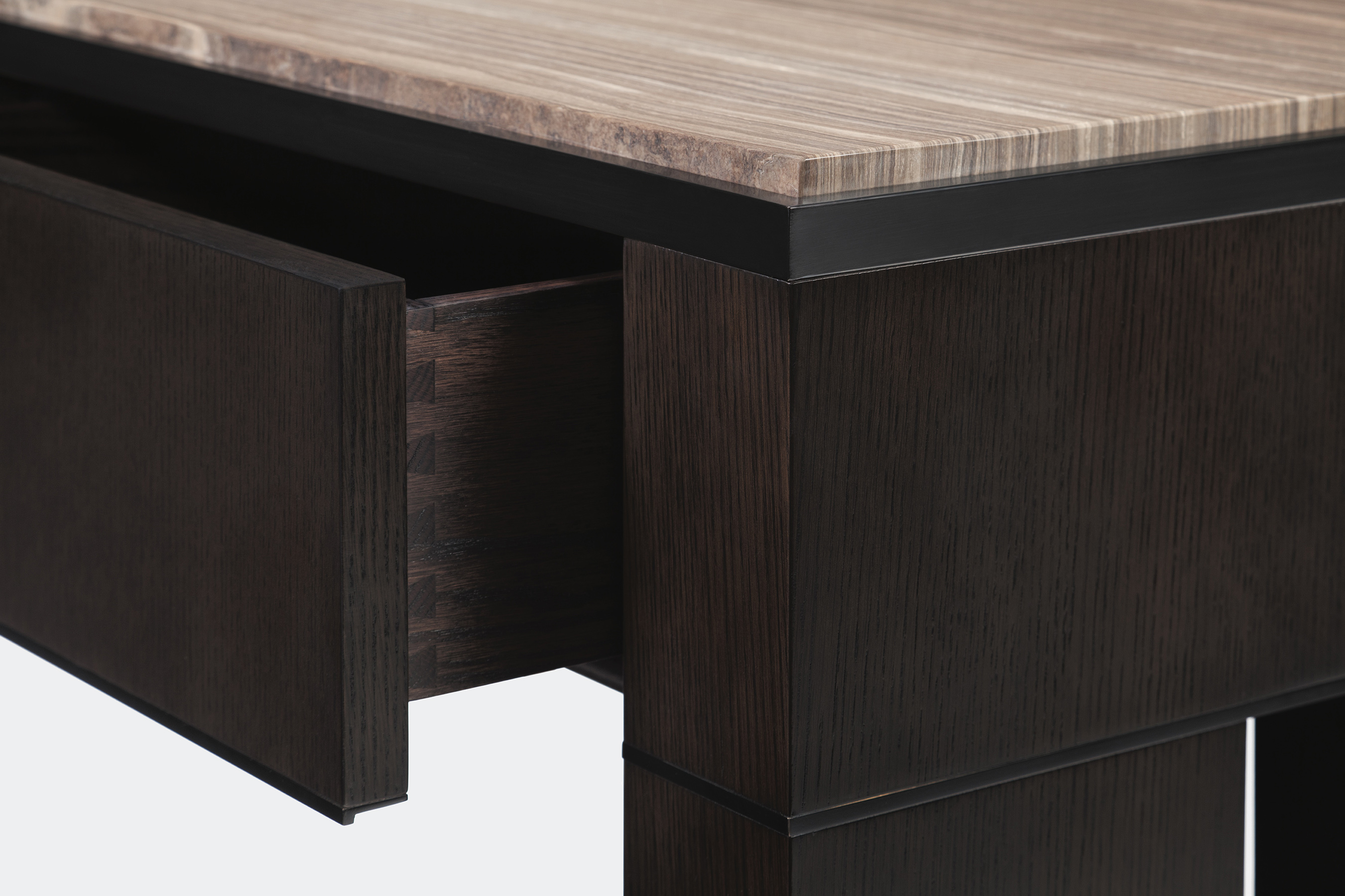 Ghost Console | HOLLY HUNT