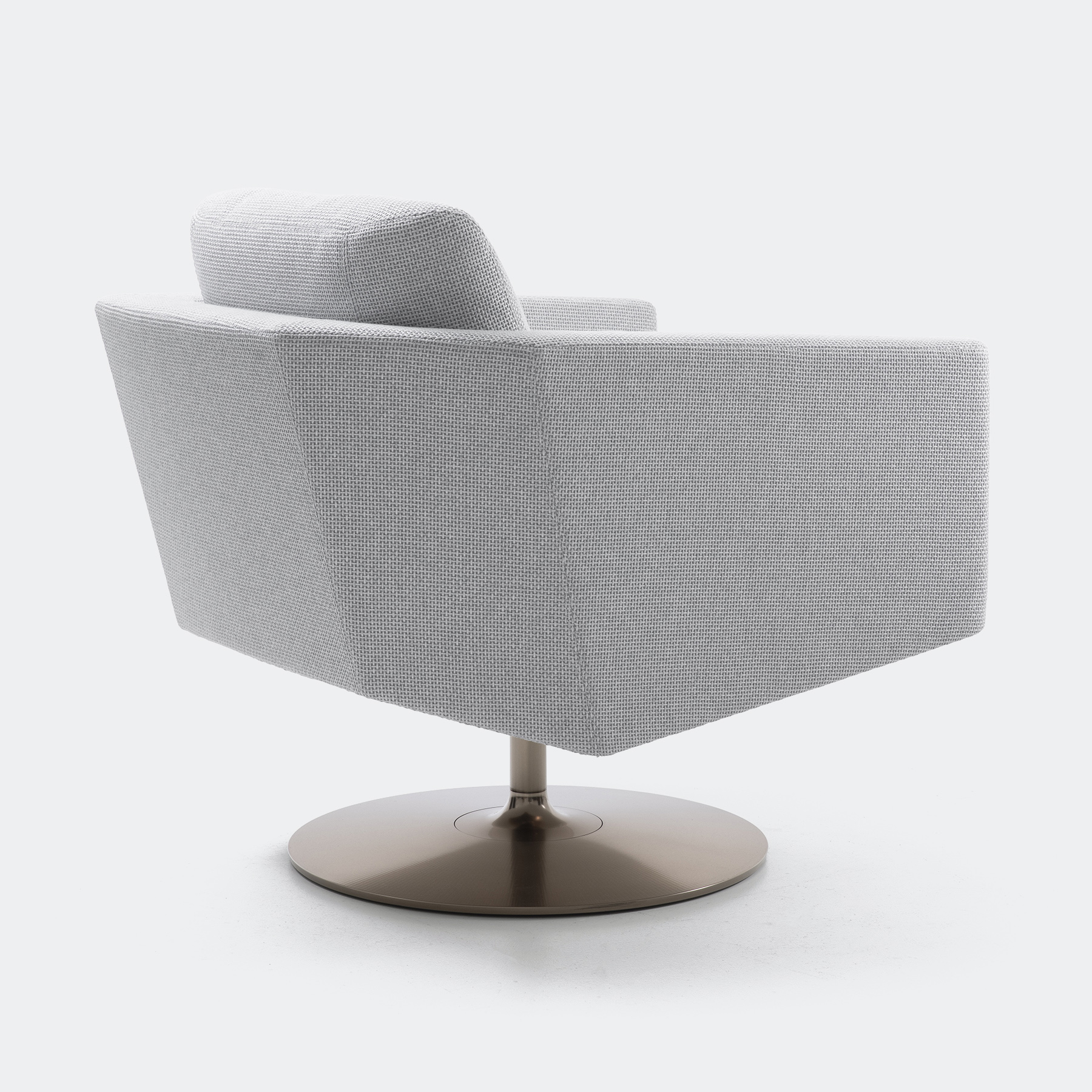 Jett Lounge Chair | HOLLY HUNT