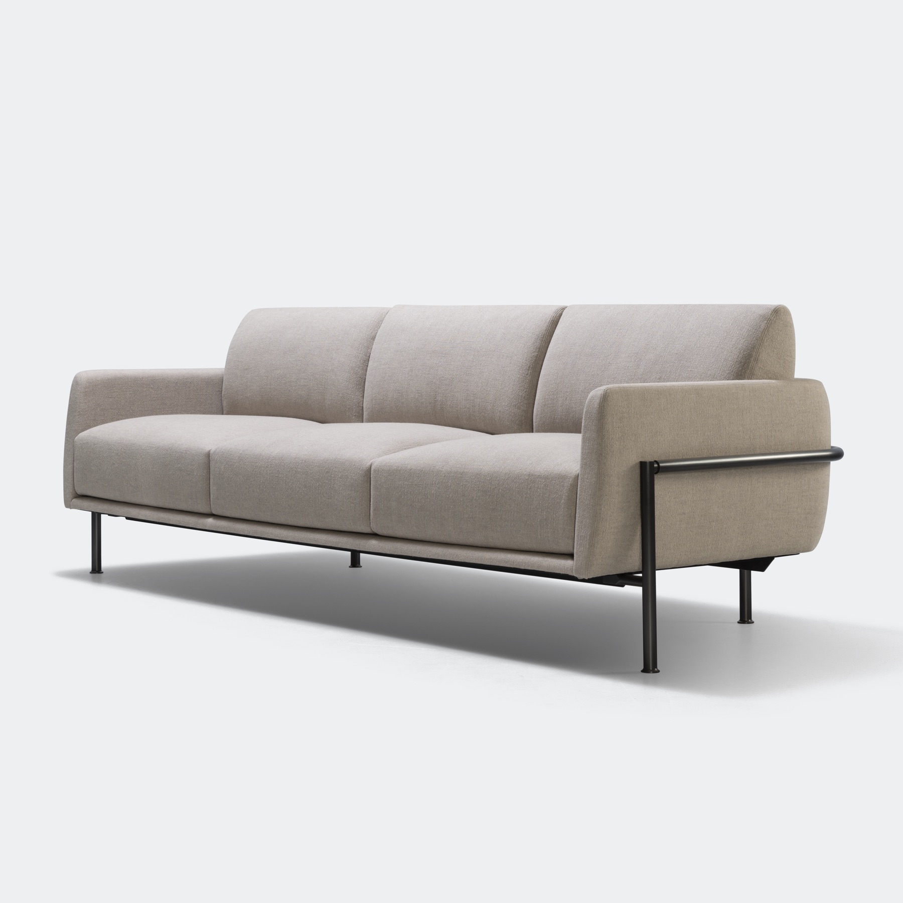 Benton Sofa | HOLLY HUNT