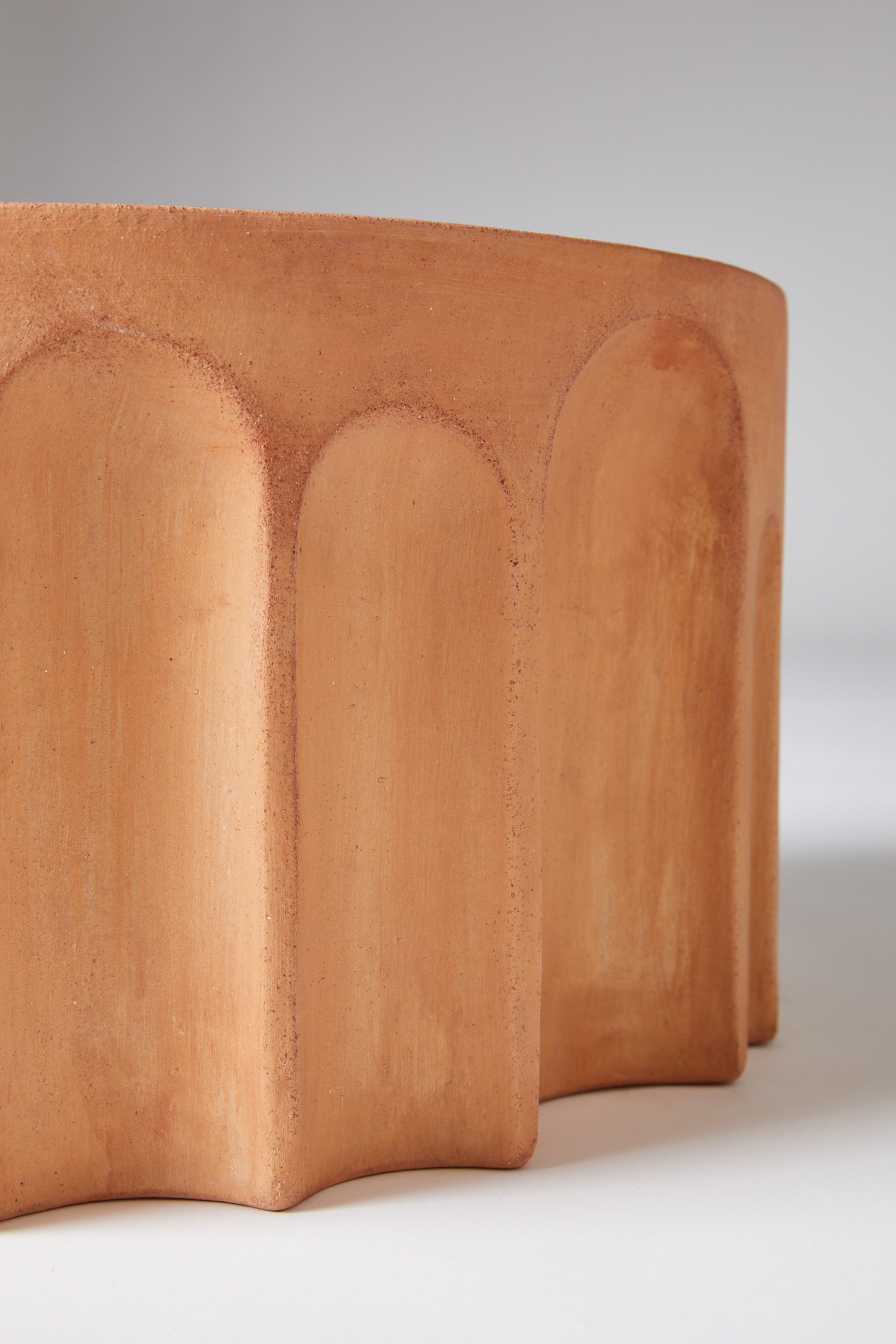 Colonna Terracotta Table | HOLLY HUNT