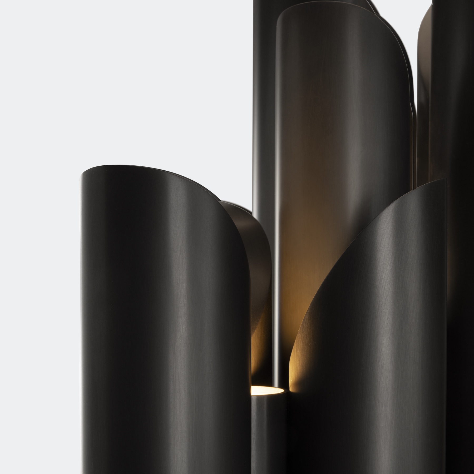 Loma Chandelier | HOLLY HUNT