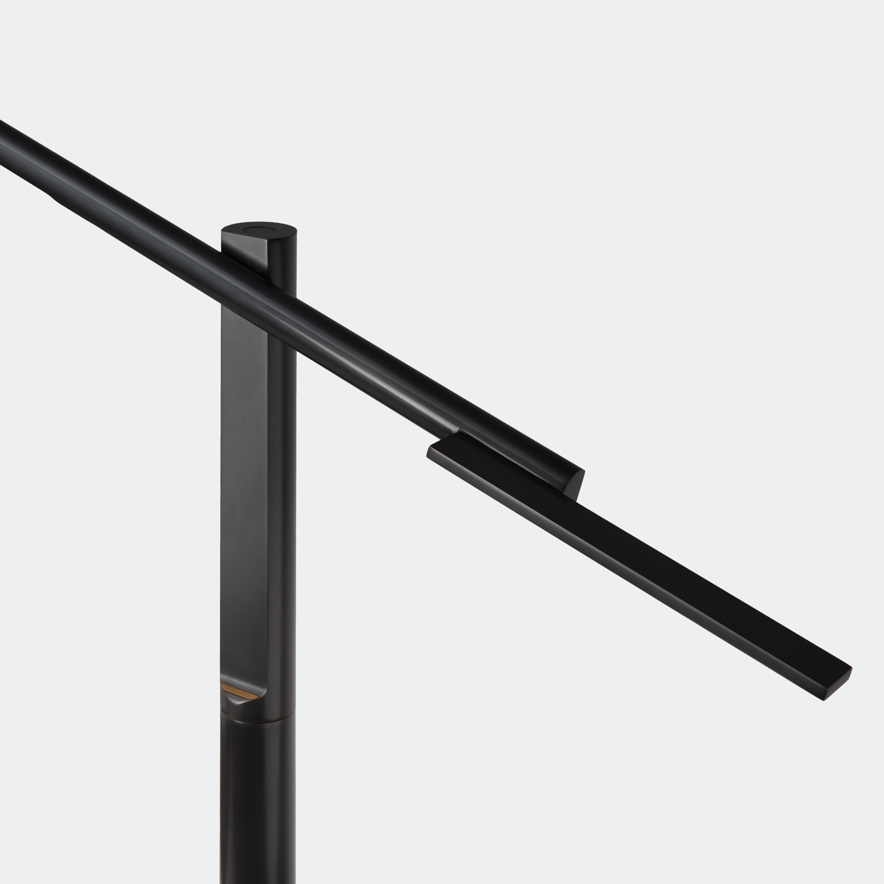 Tobin Floor Lamp | HOLLY HUNT