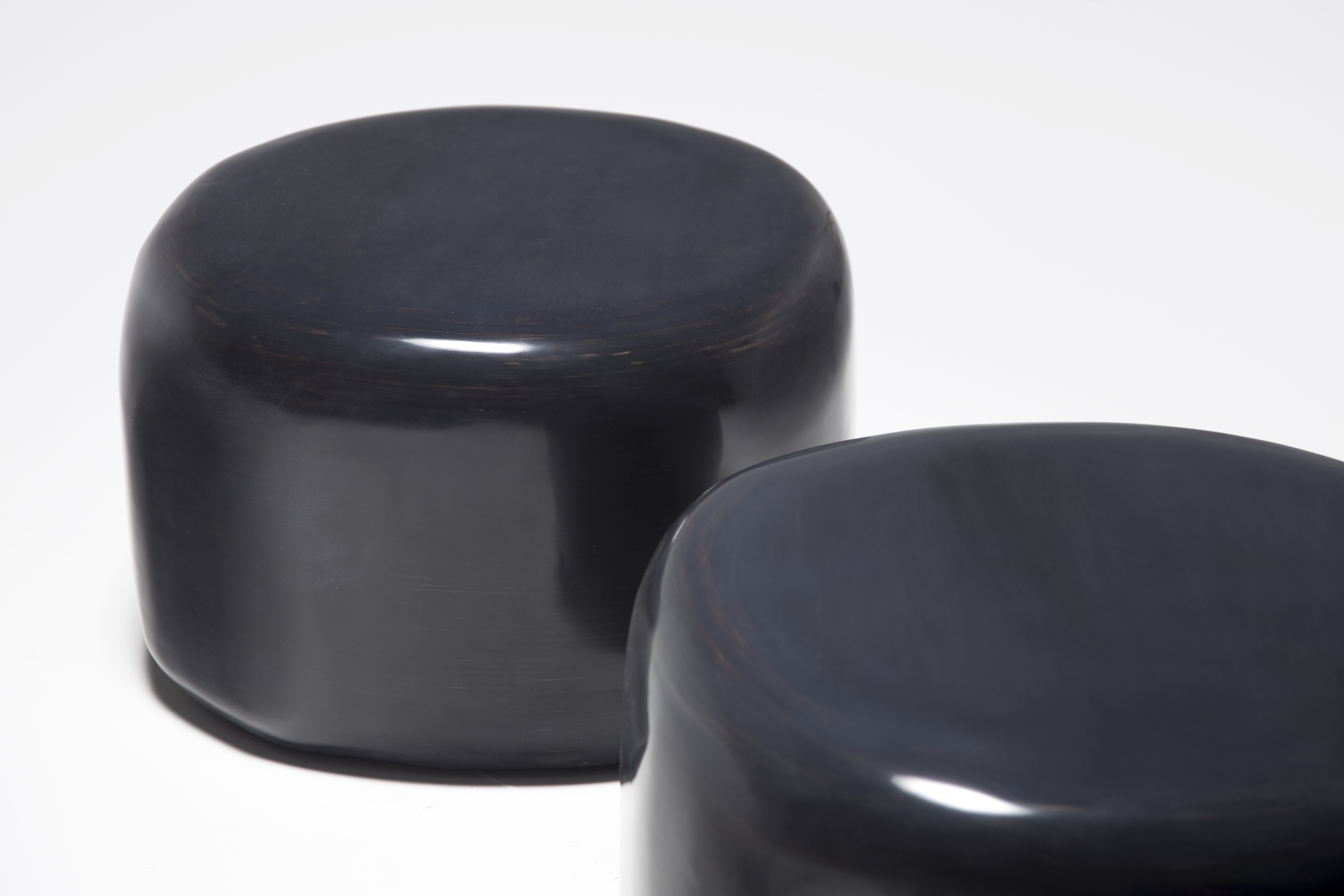 River Rock Table | HOLLY HUNT