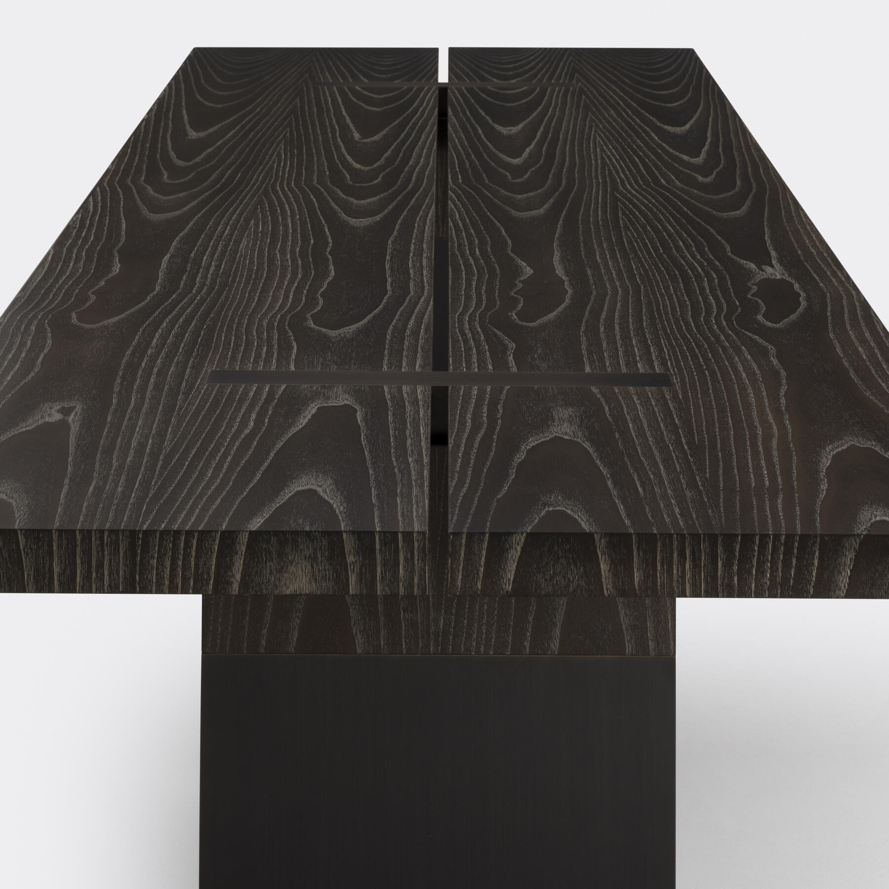 Split Dining Table | HOLLY HUNT