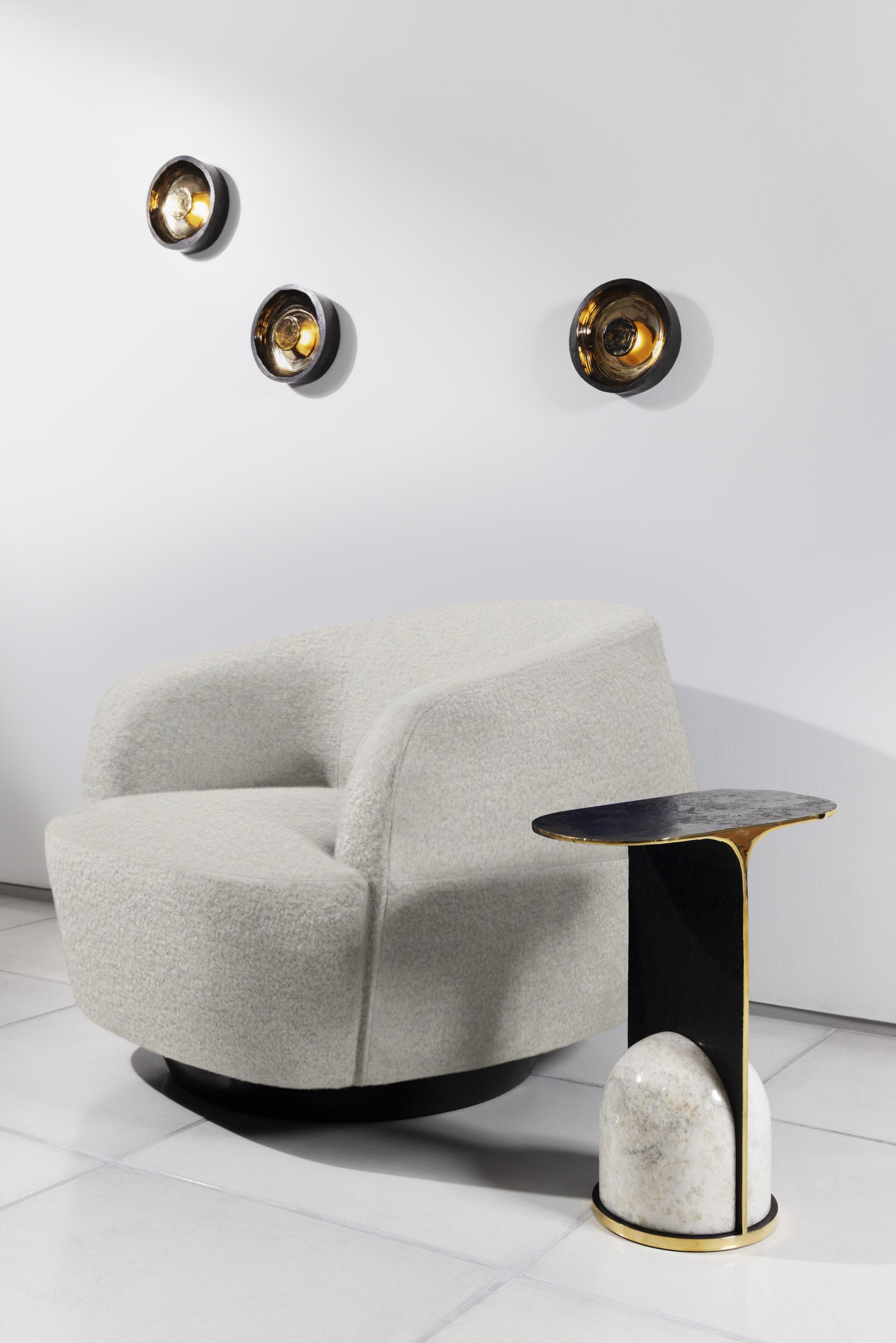 Alto Side Table | HOLLY HUNT