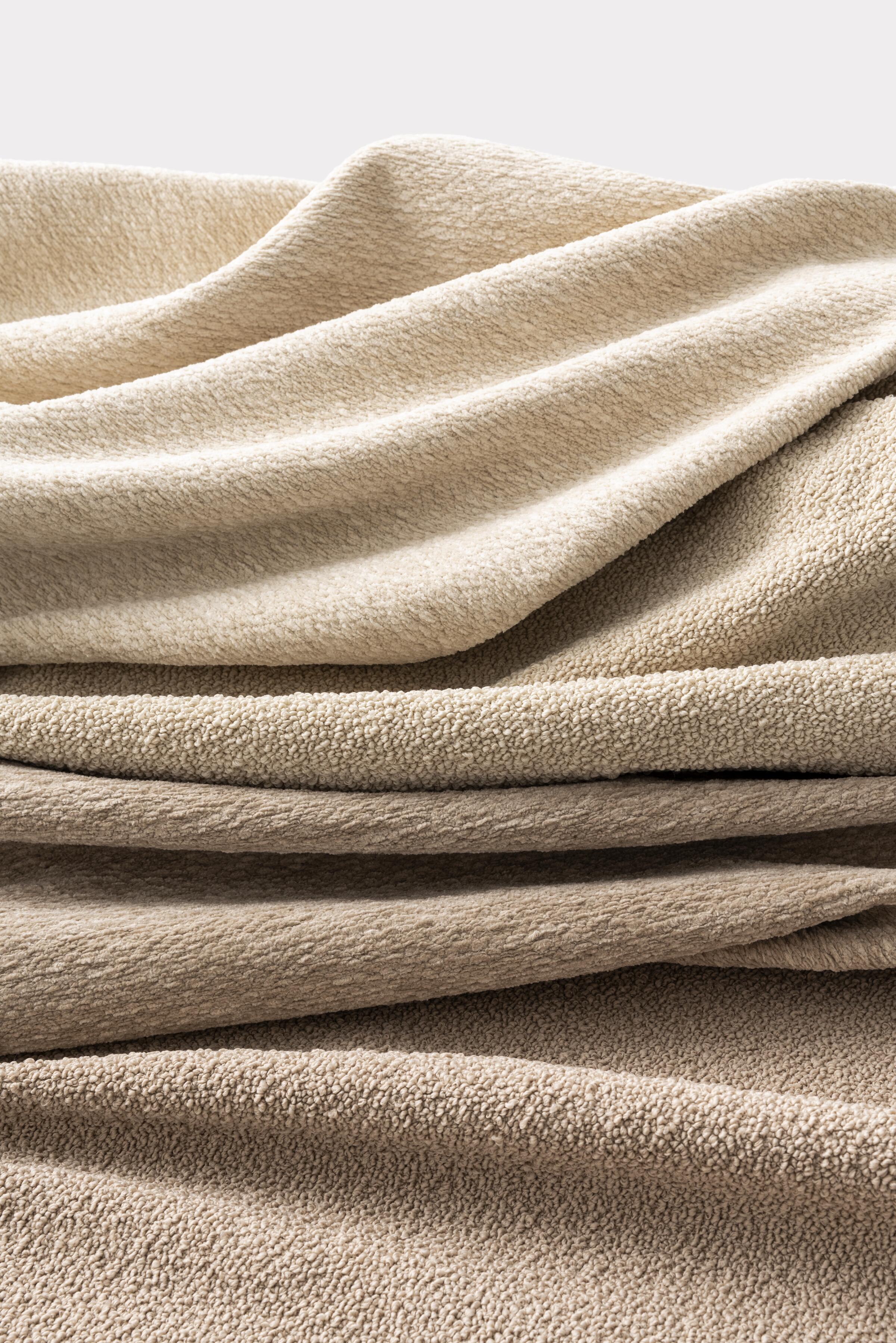 Cuddle Up: Shell | HOLLY HUNT