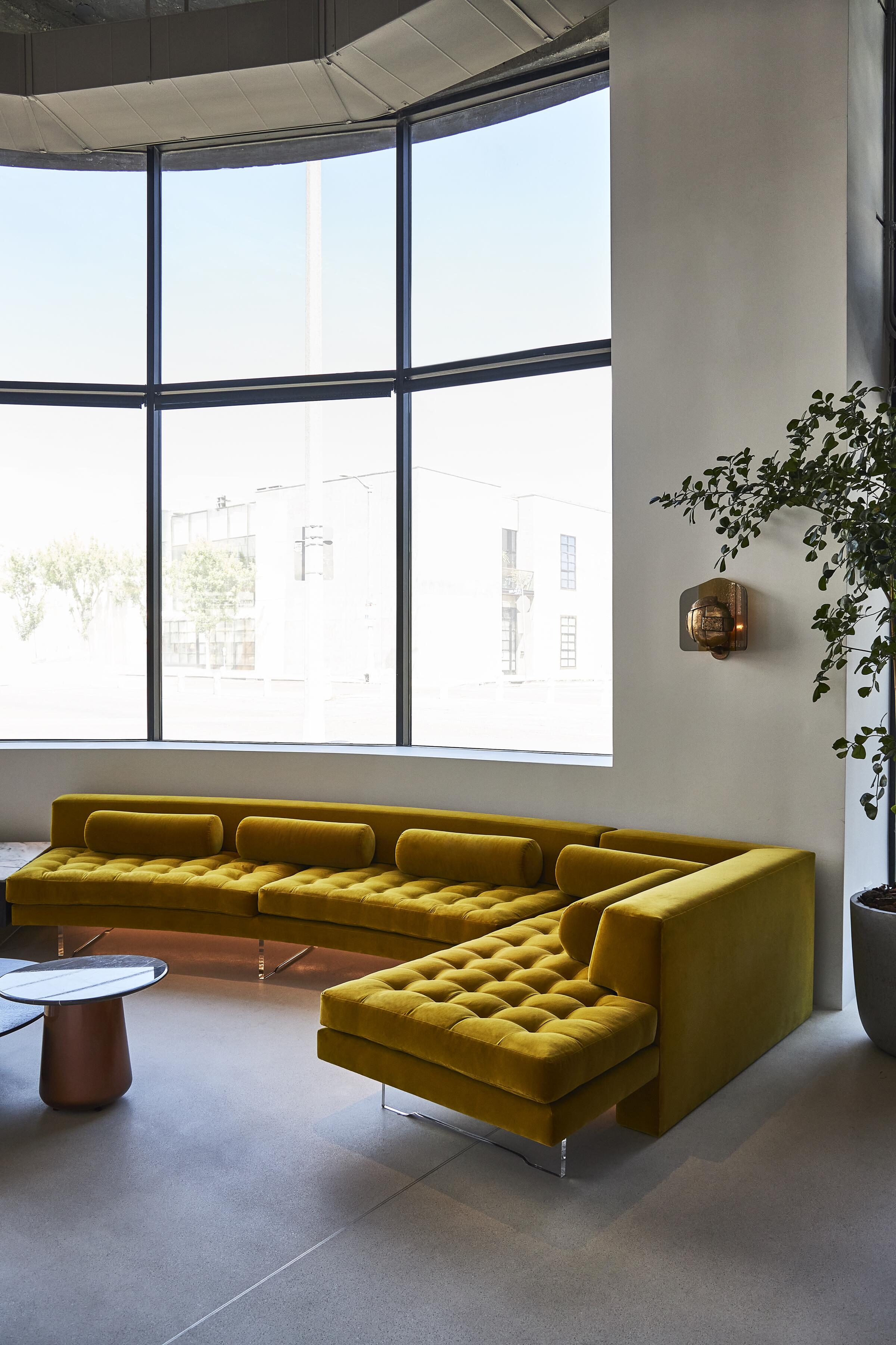 Omnibus II Sectional | HOLLY HUNT