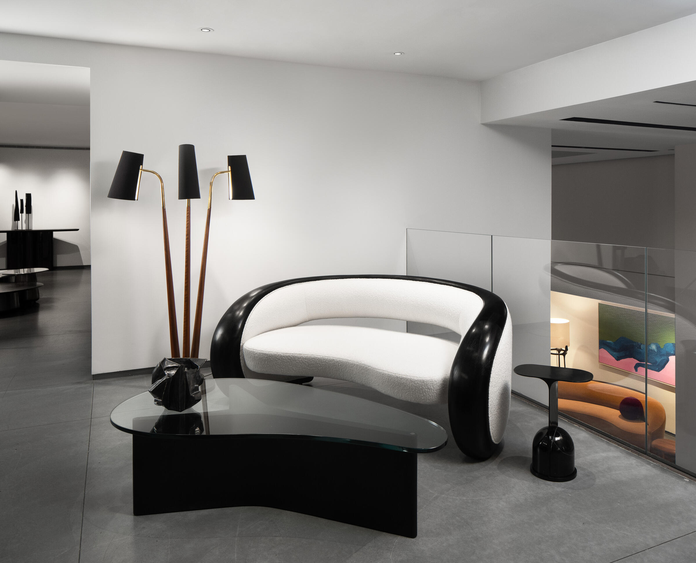 Alto Side Table | HOLLY HUNT