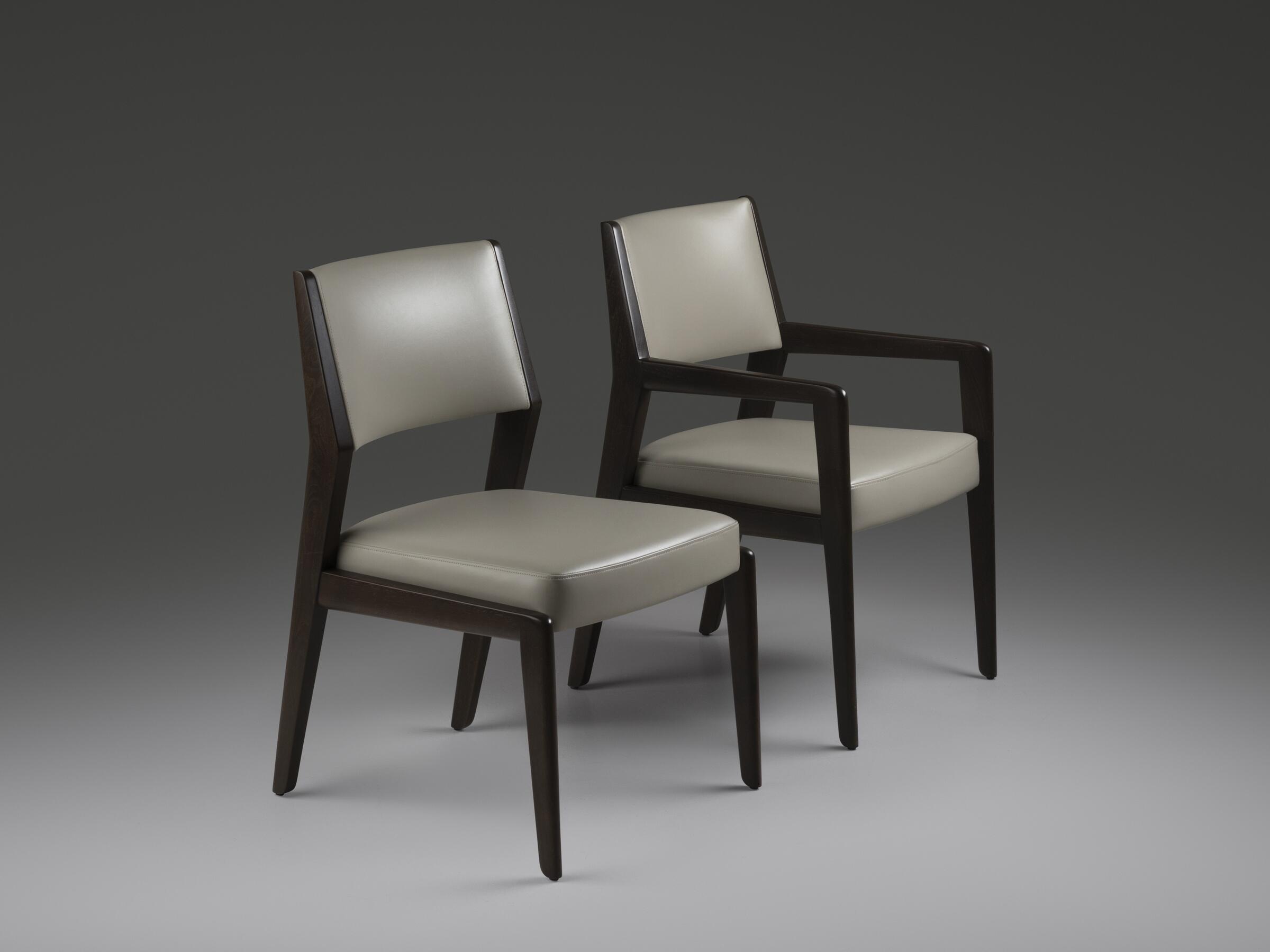 Roswell Dining Arm Chair | HOLLY HUNT