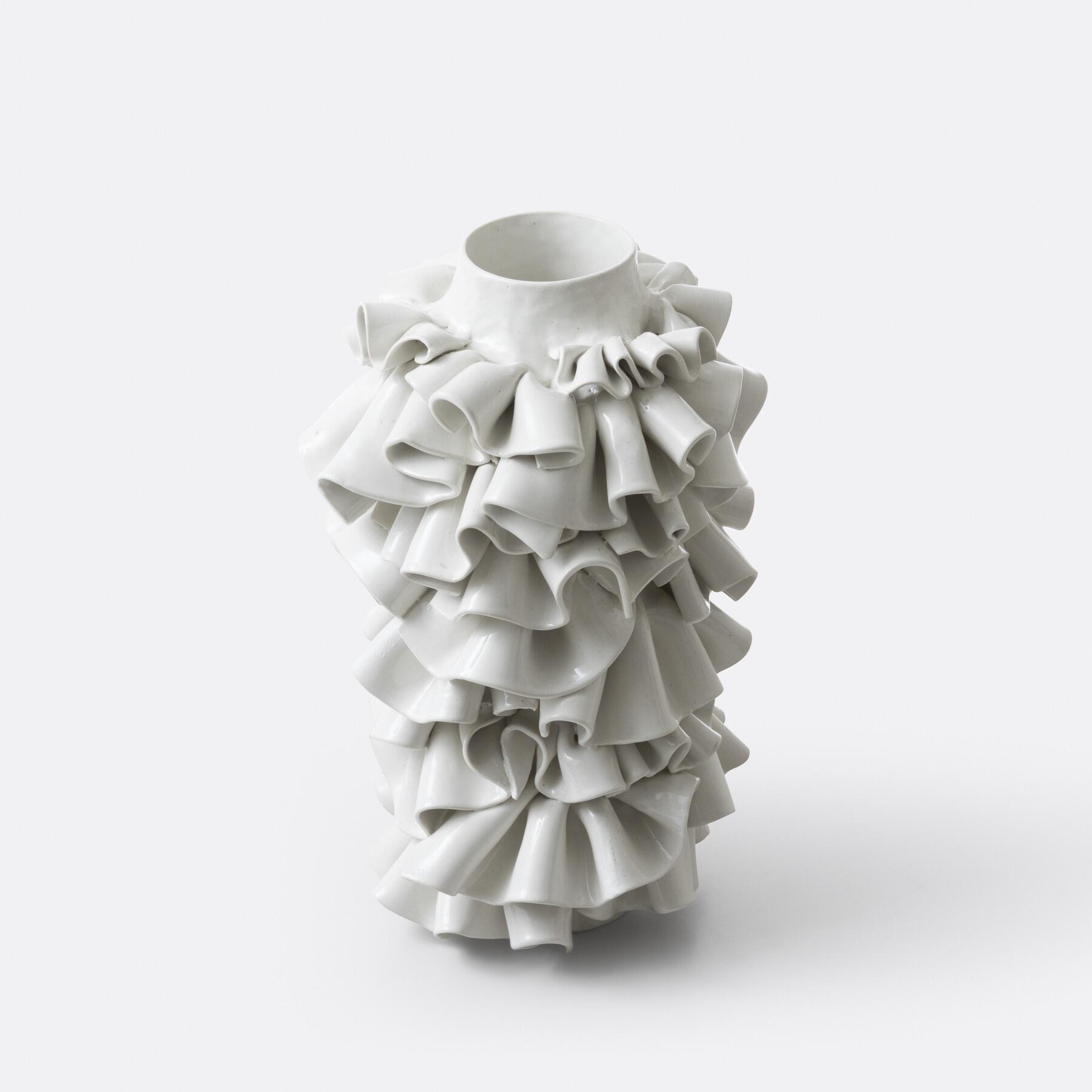 Ribbon Vase | HOLLY HUNT