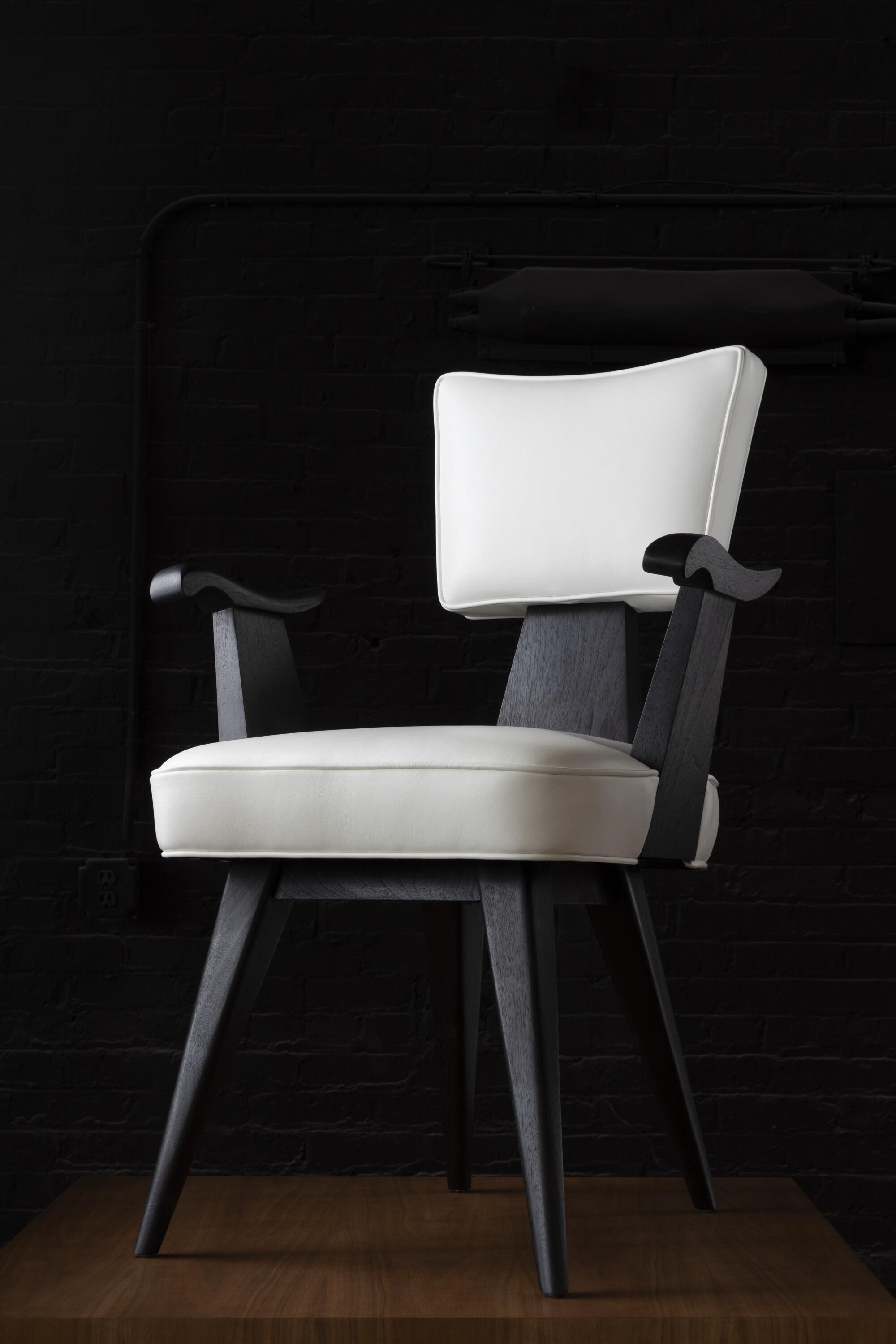 First Arm Chair | HOLLY HUNT