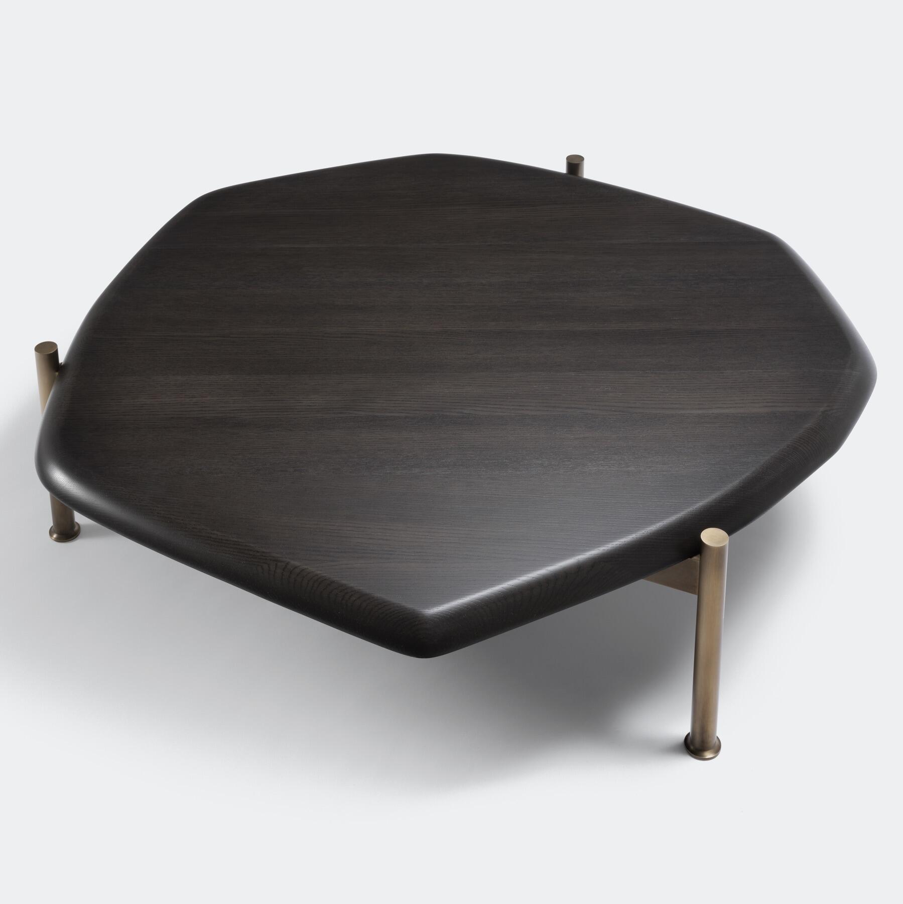 Benton Cocktail Table | HOLLY HUNT