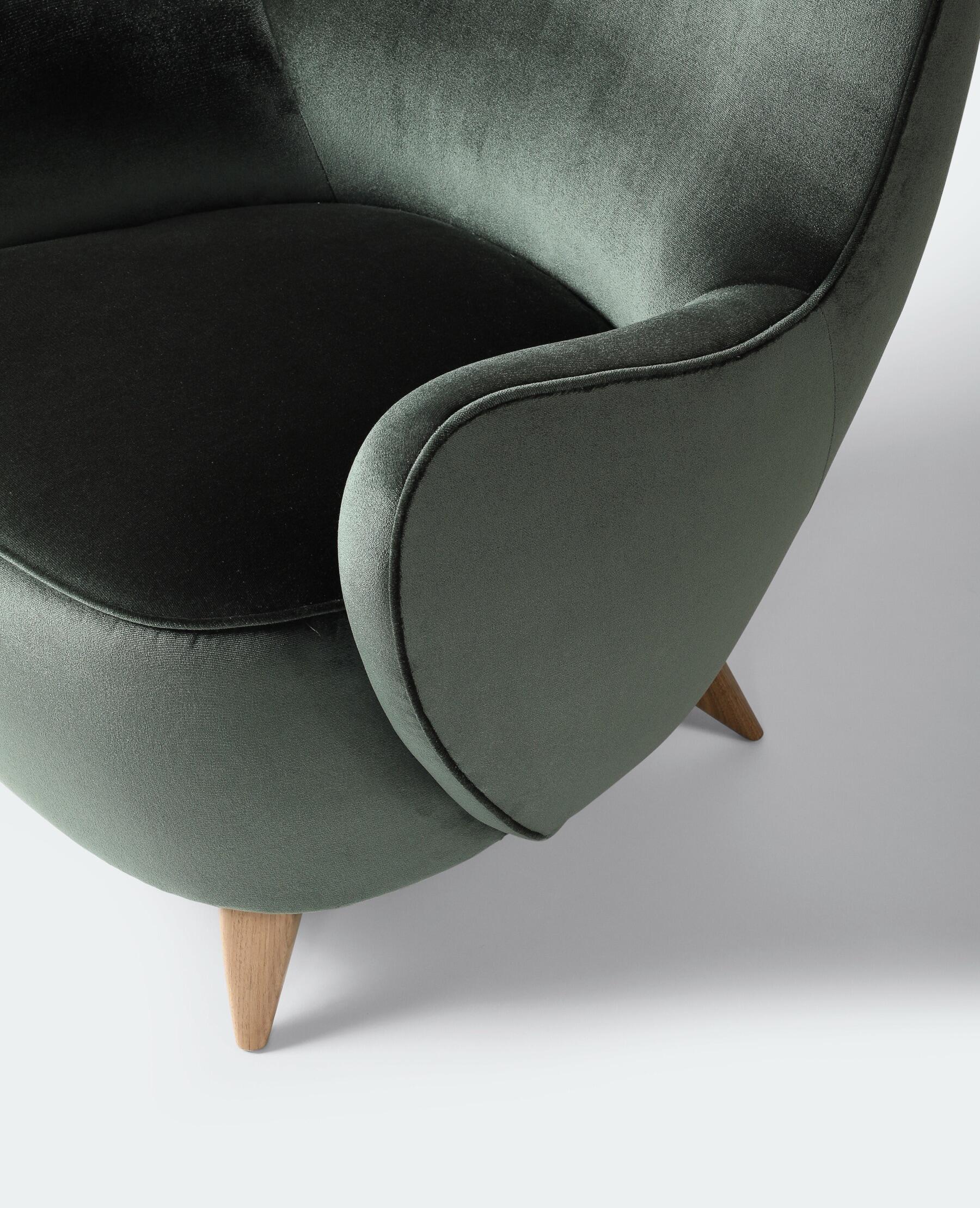Barrel Chair - High Back | HOLLY HUNT
