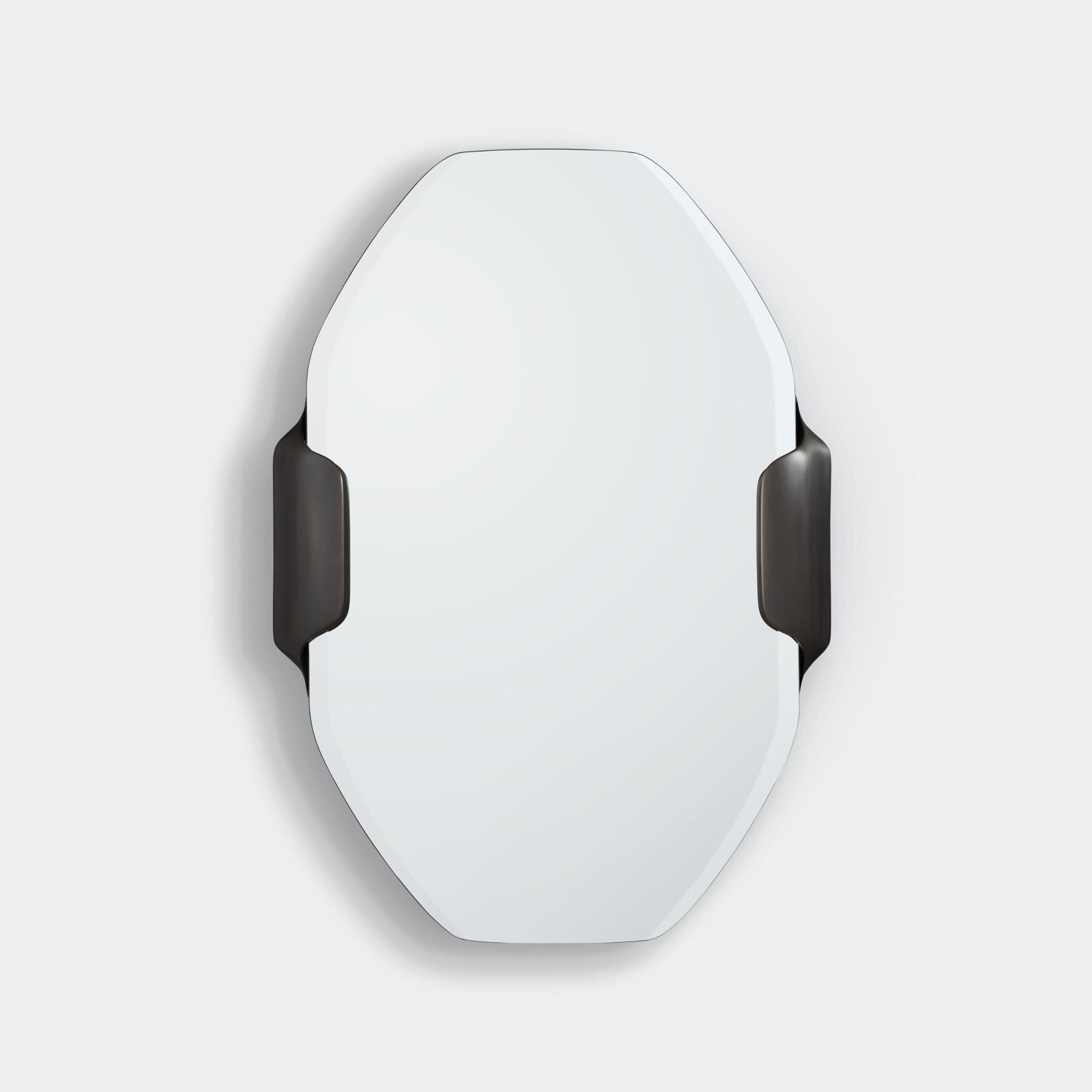 Echo Mirror | HOLLY HUNT