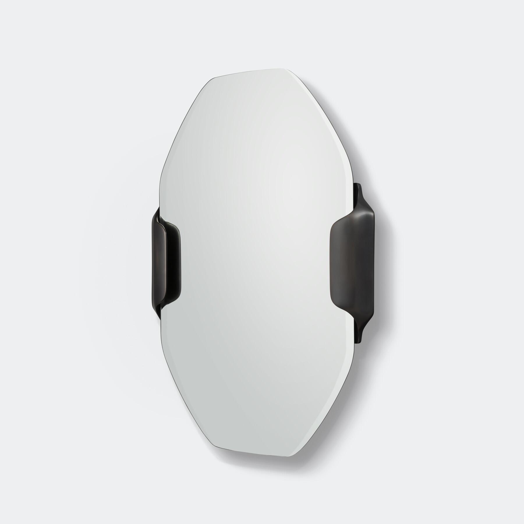 Echo Mirror | HOLLY HUNT