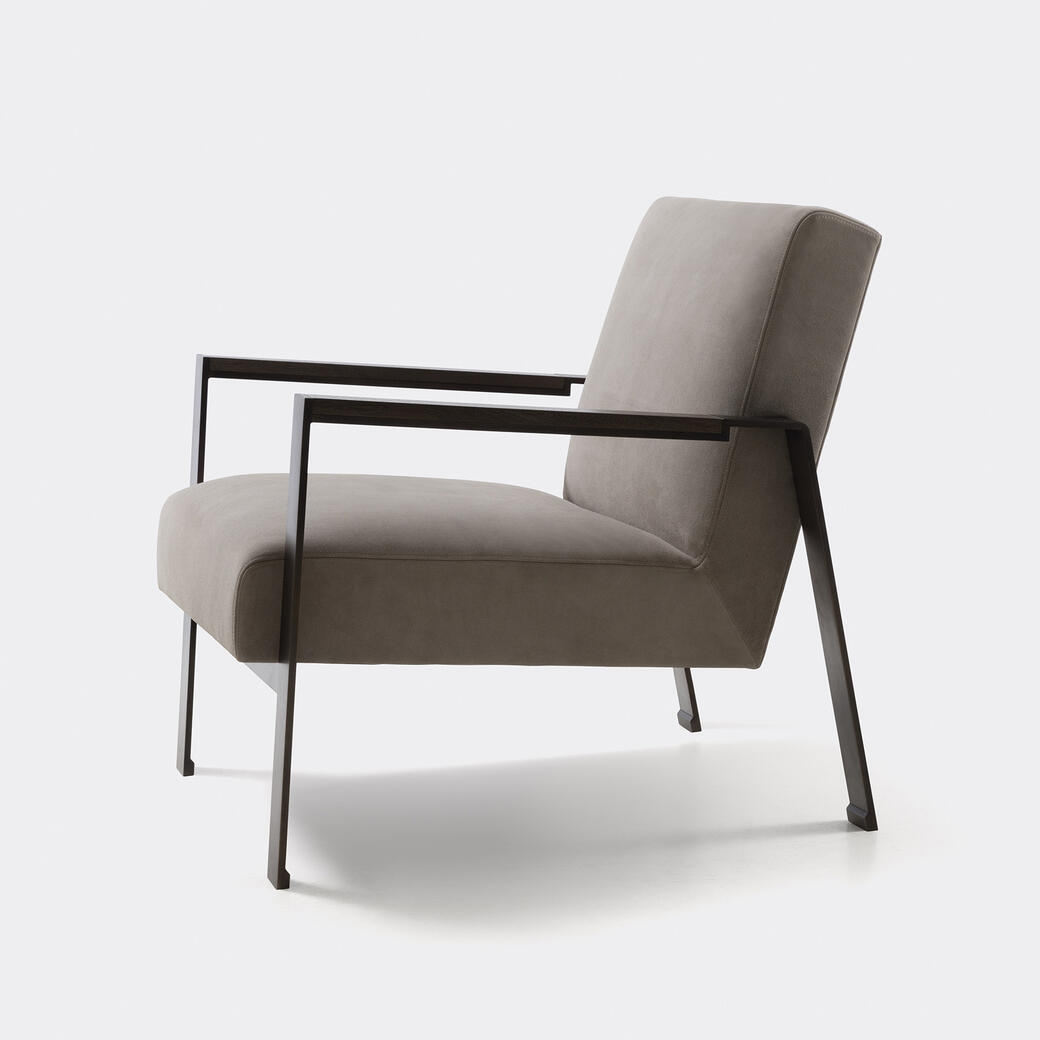 Io Chair | HOLLY HUNT
