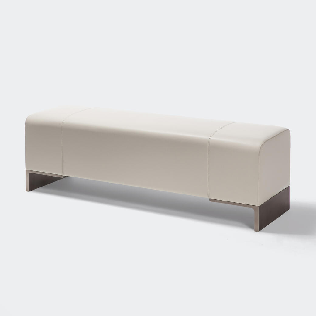 XY Bench | HOLLY HUNT