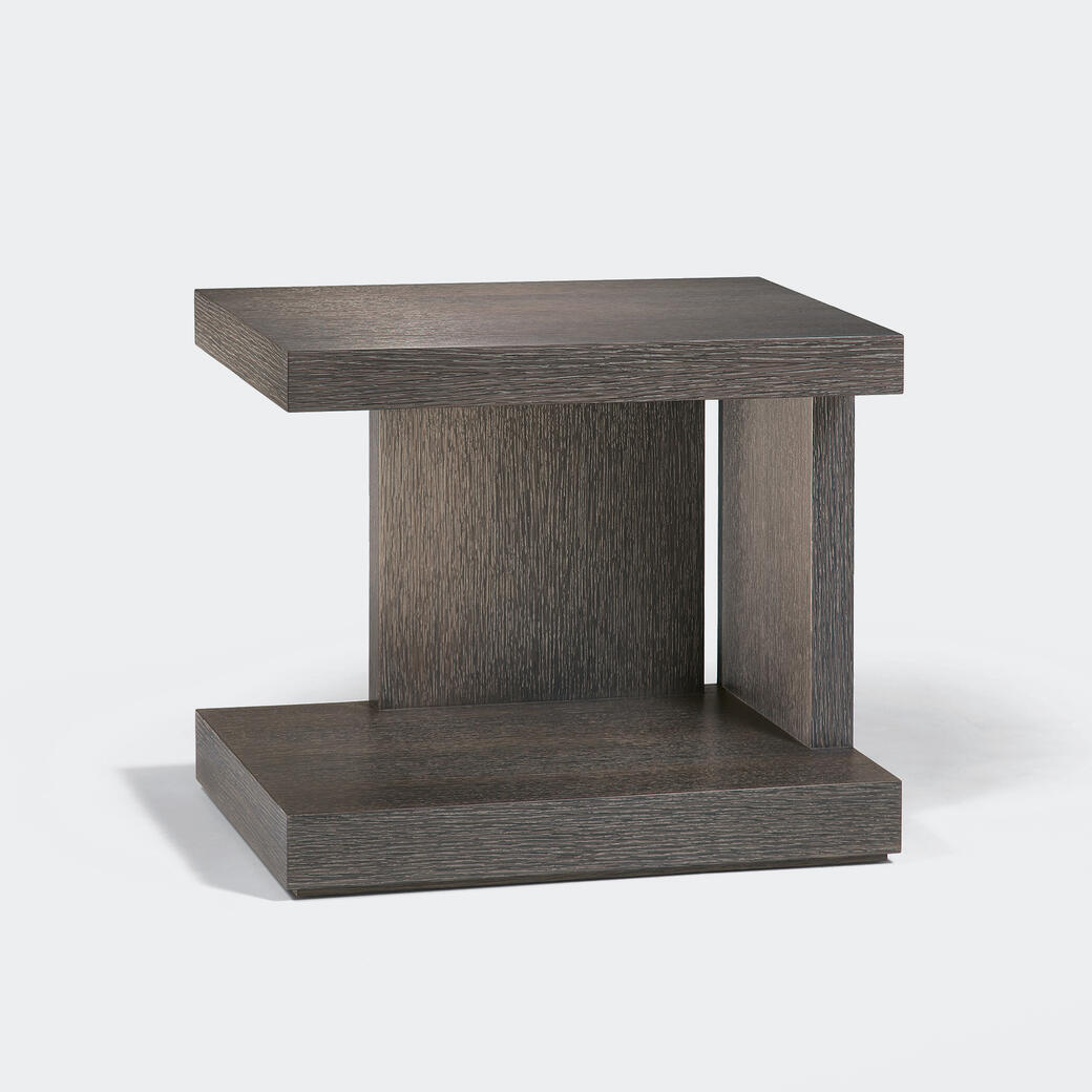 Dolo Side Table | HOLLY HUNT