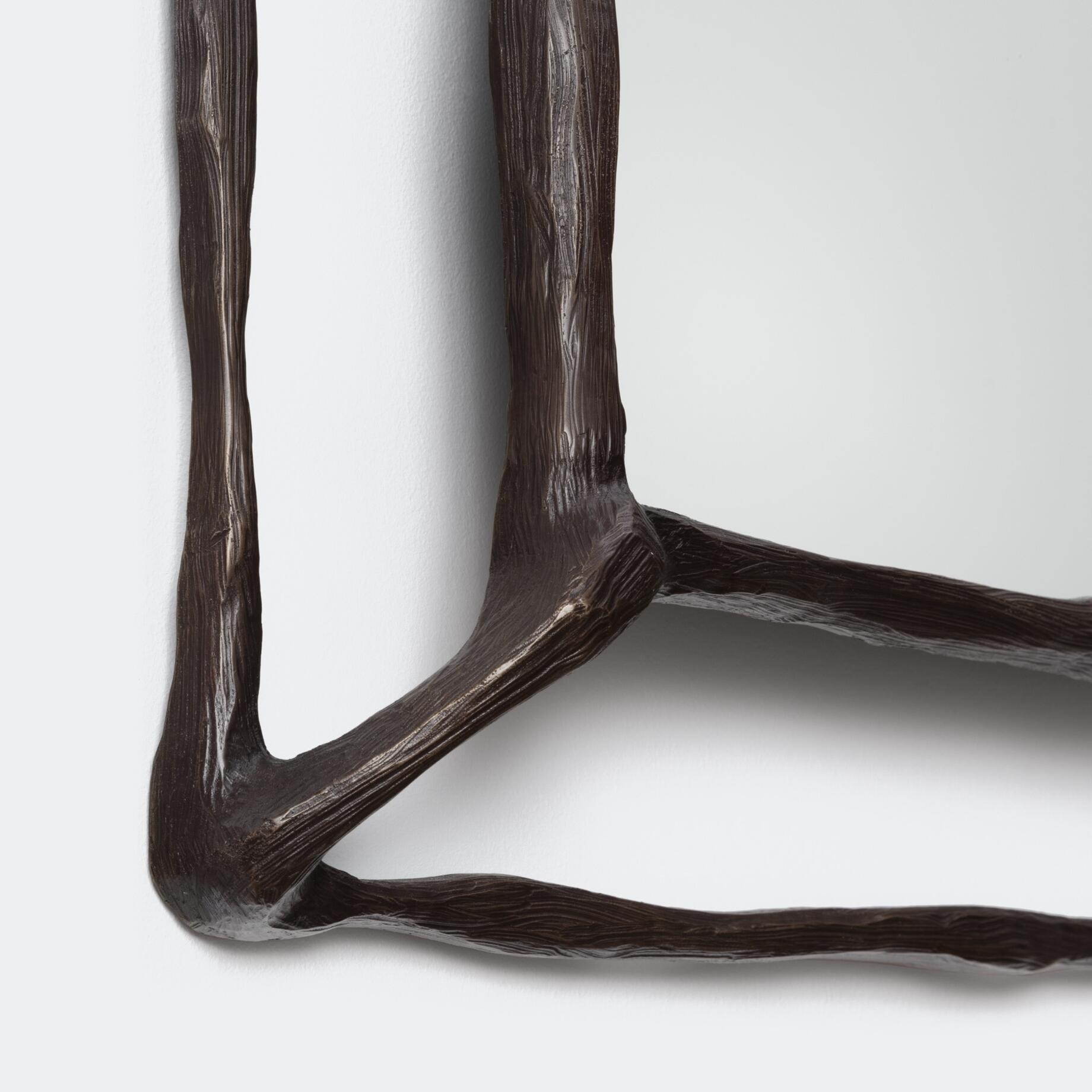 Sentinel Mirror | HOLLY HUNT